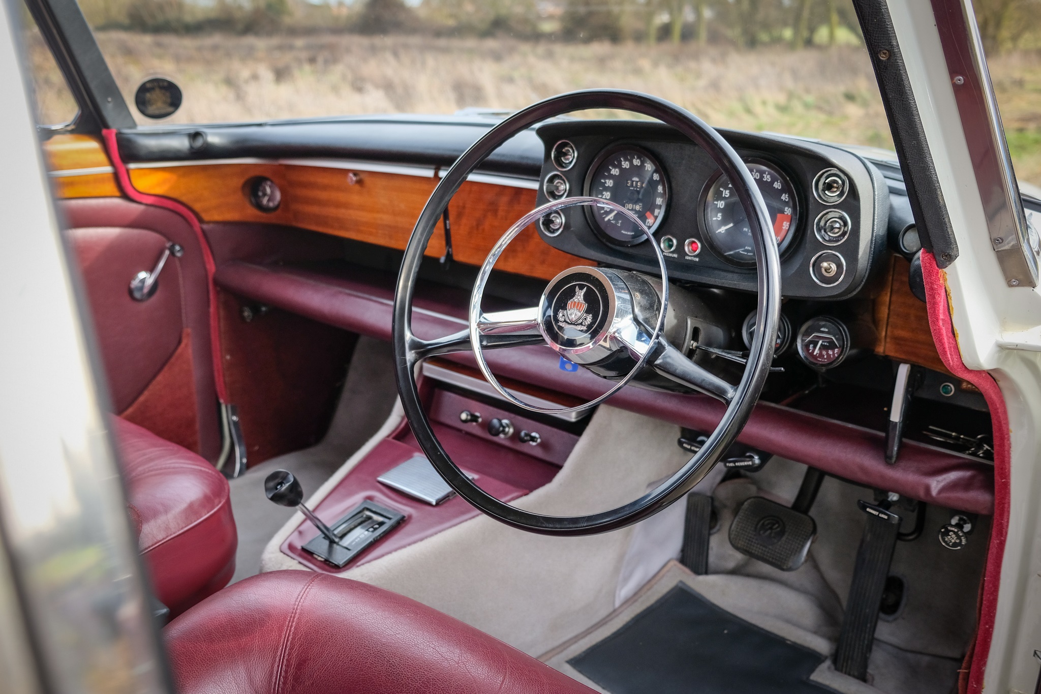 Lot 4 - 1972 Rover P5 B Coupe