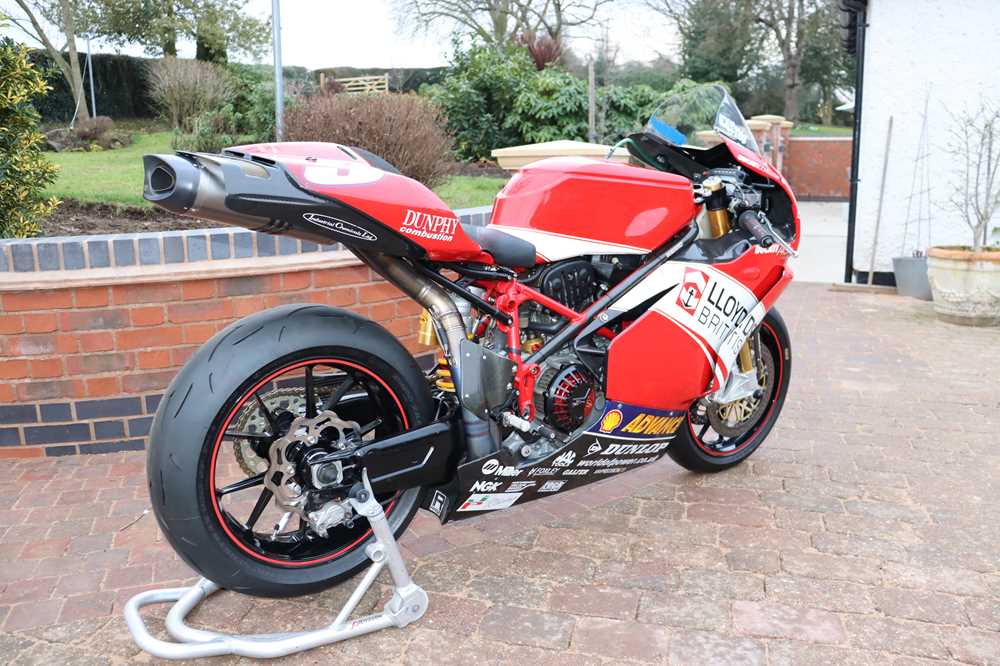 Lot 264 - c.2006 Ducati 749R Race Bike