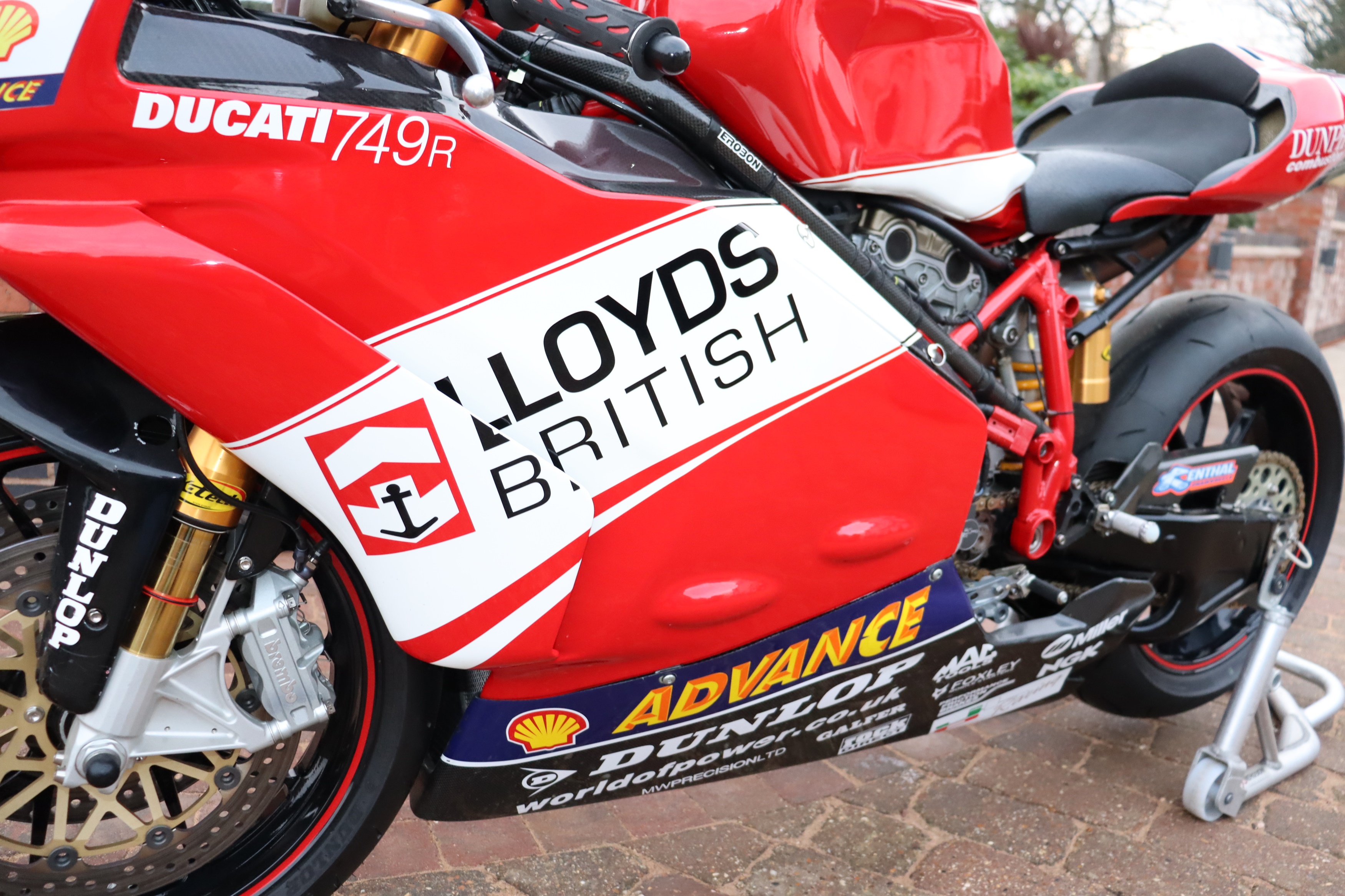 Lot 264 - c.2006 Ducati 749R Race Bike