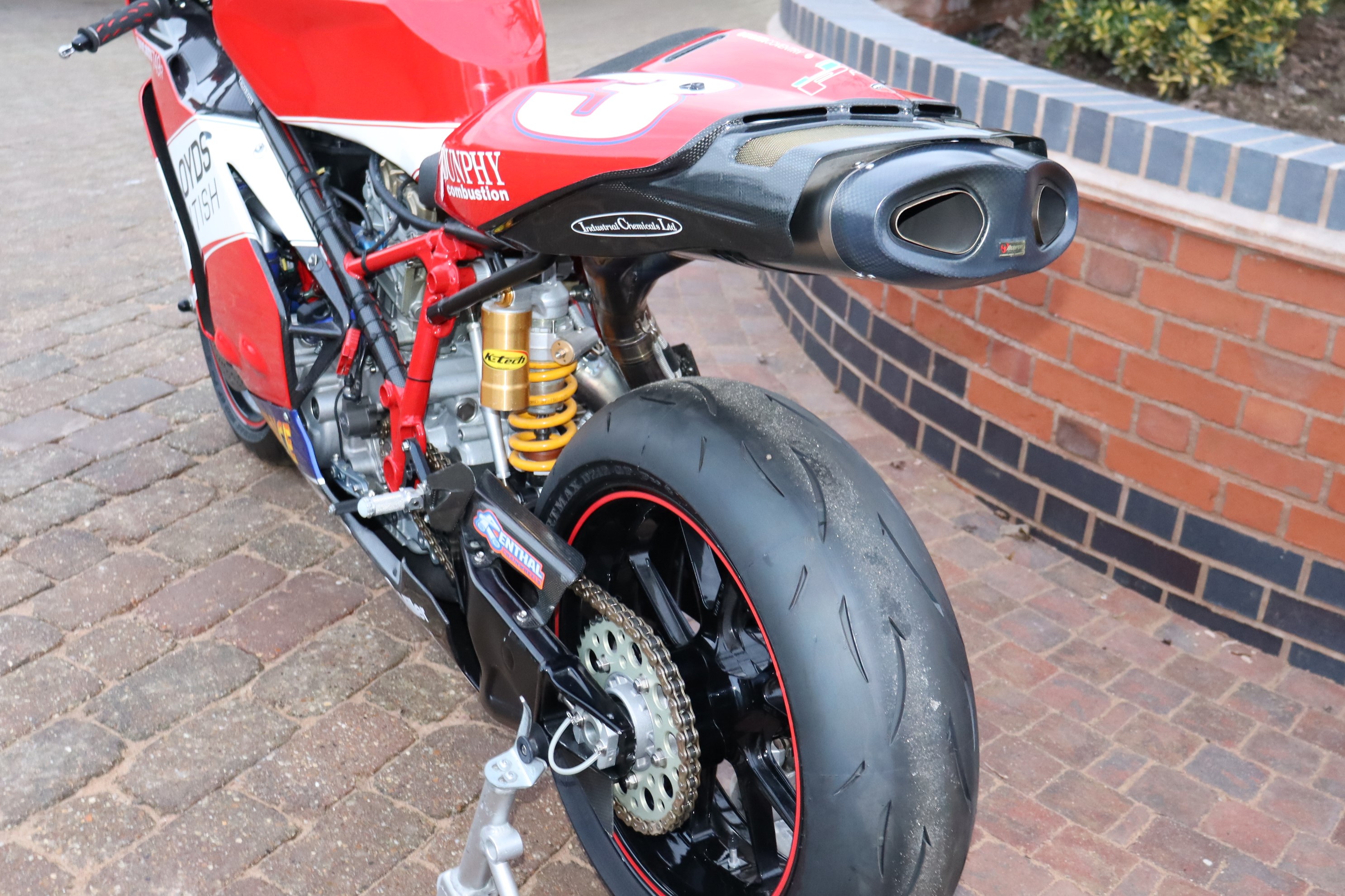 Lot 264 - c.2006 Ducati 749R Race Bike