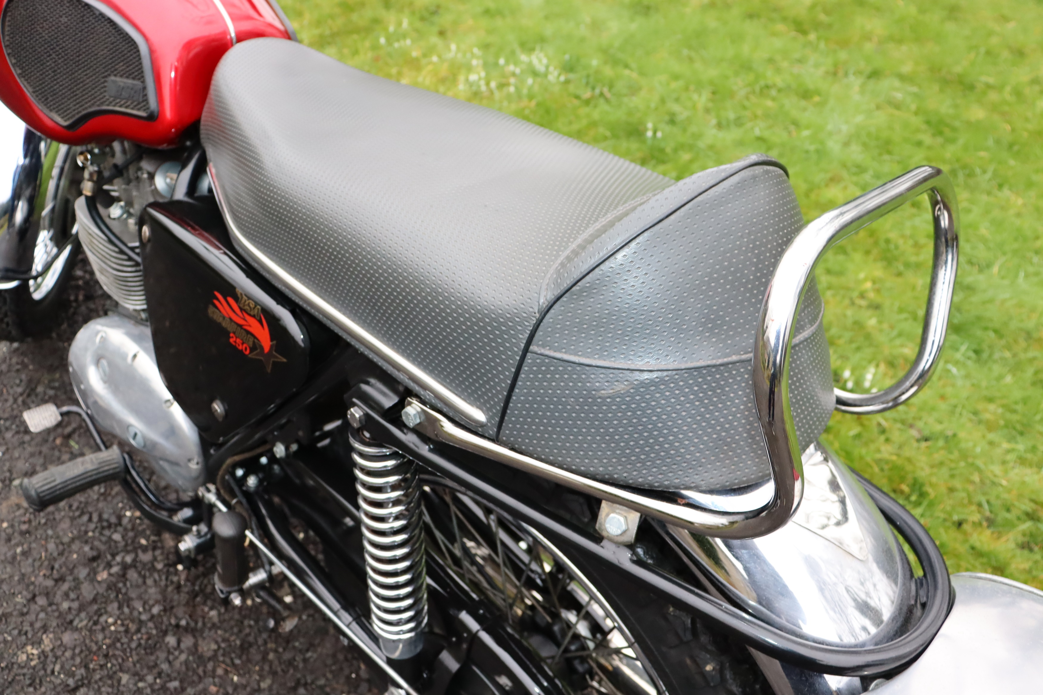 Lot 283 - 1970 BSA B25S Starfire