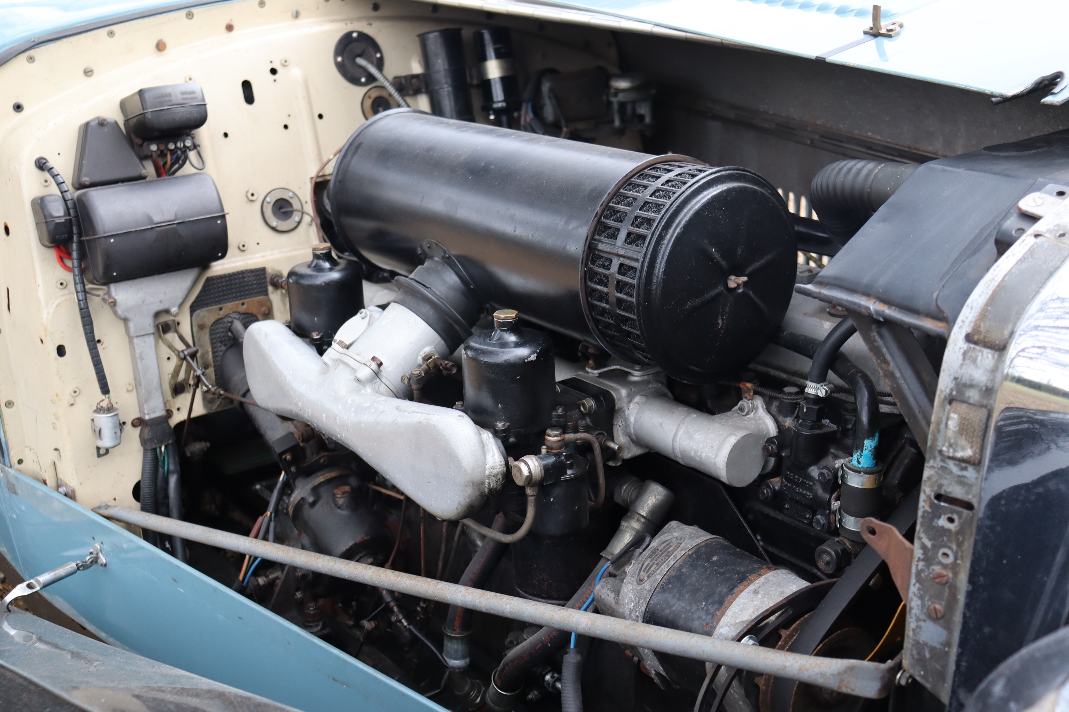 Lot 50 - 1952 Bentley R-Type Straight-Eight Special