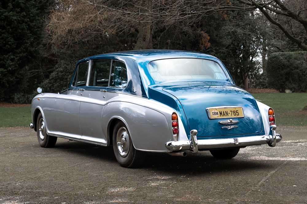 Lot 13 - 1975 Rolls-Royce Phantom VI