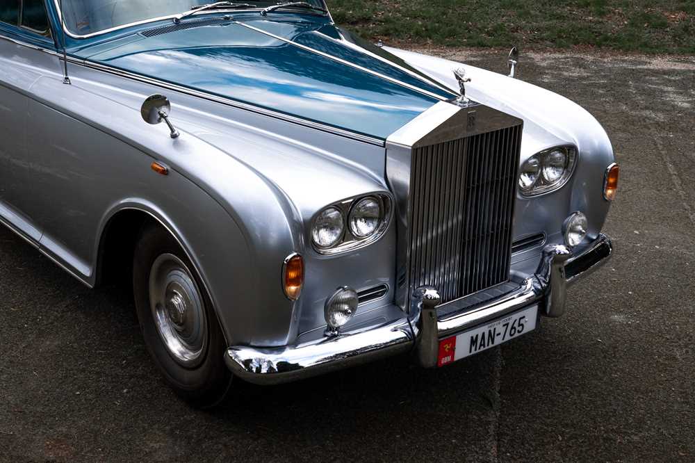 Lot 13 - 1975 Rolls-Royce Phantom VI