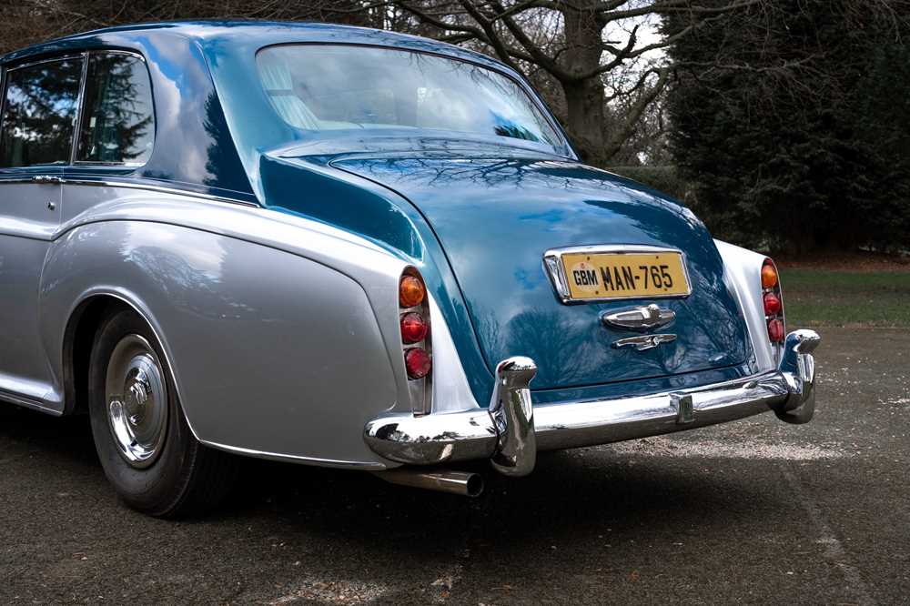 Lot 13 - 1975 Rolls-Royce Phantom VI