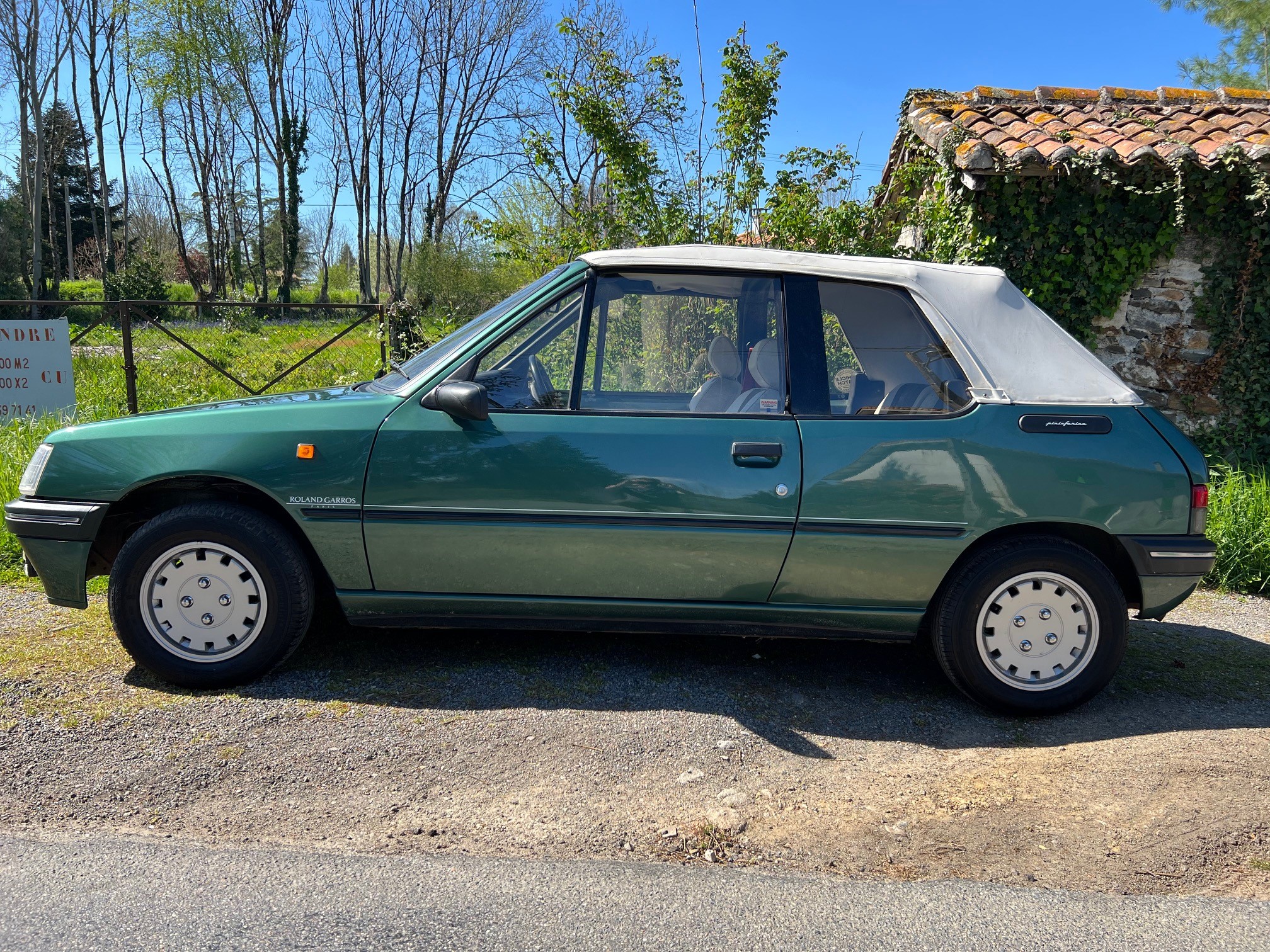 Lot 47 - 1991 Peugeot 205 Roland Garros Cabriolet