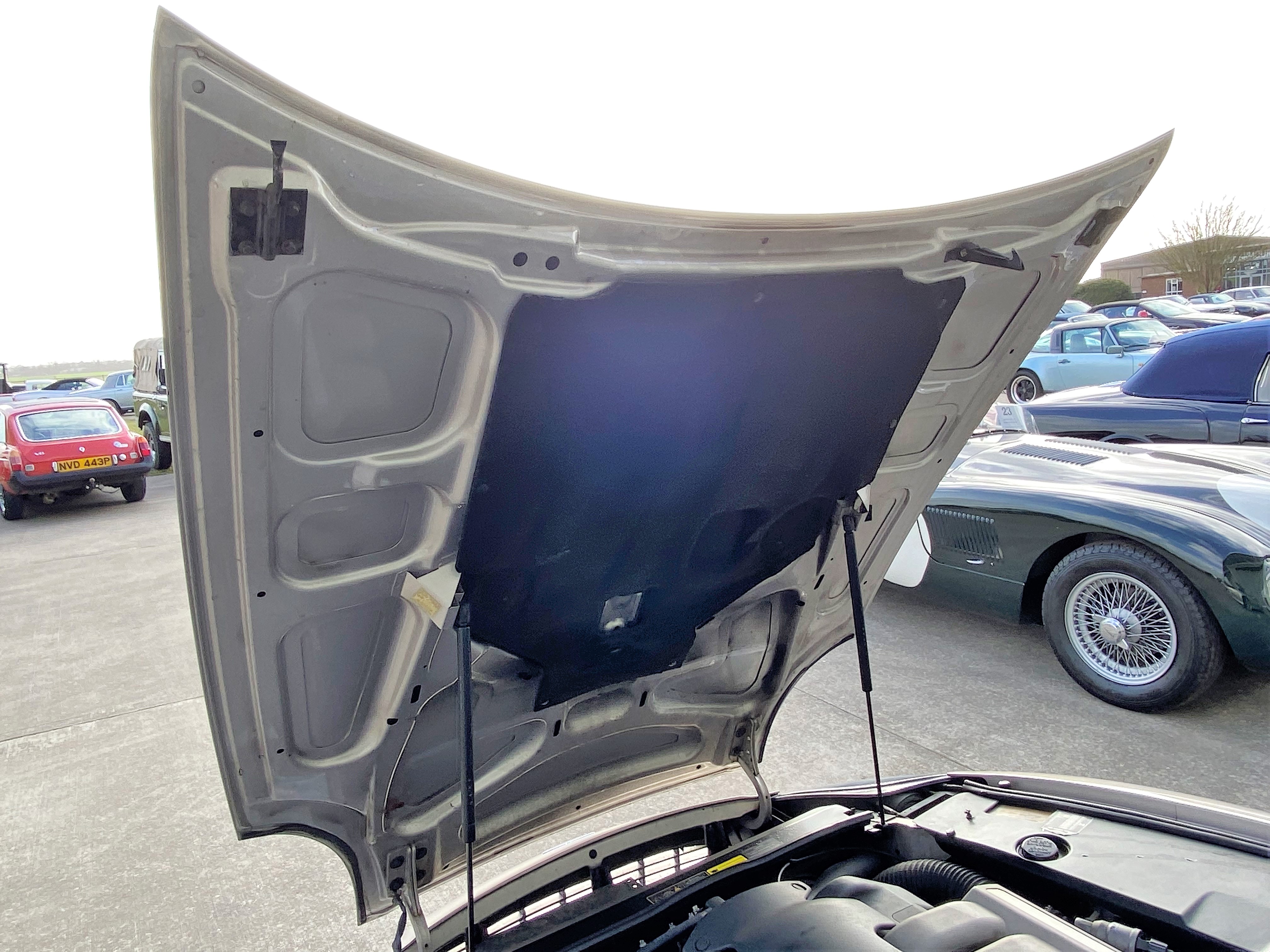 Lot 67 - 2001 Aston Martin DB7 Vantage