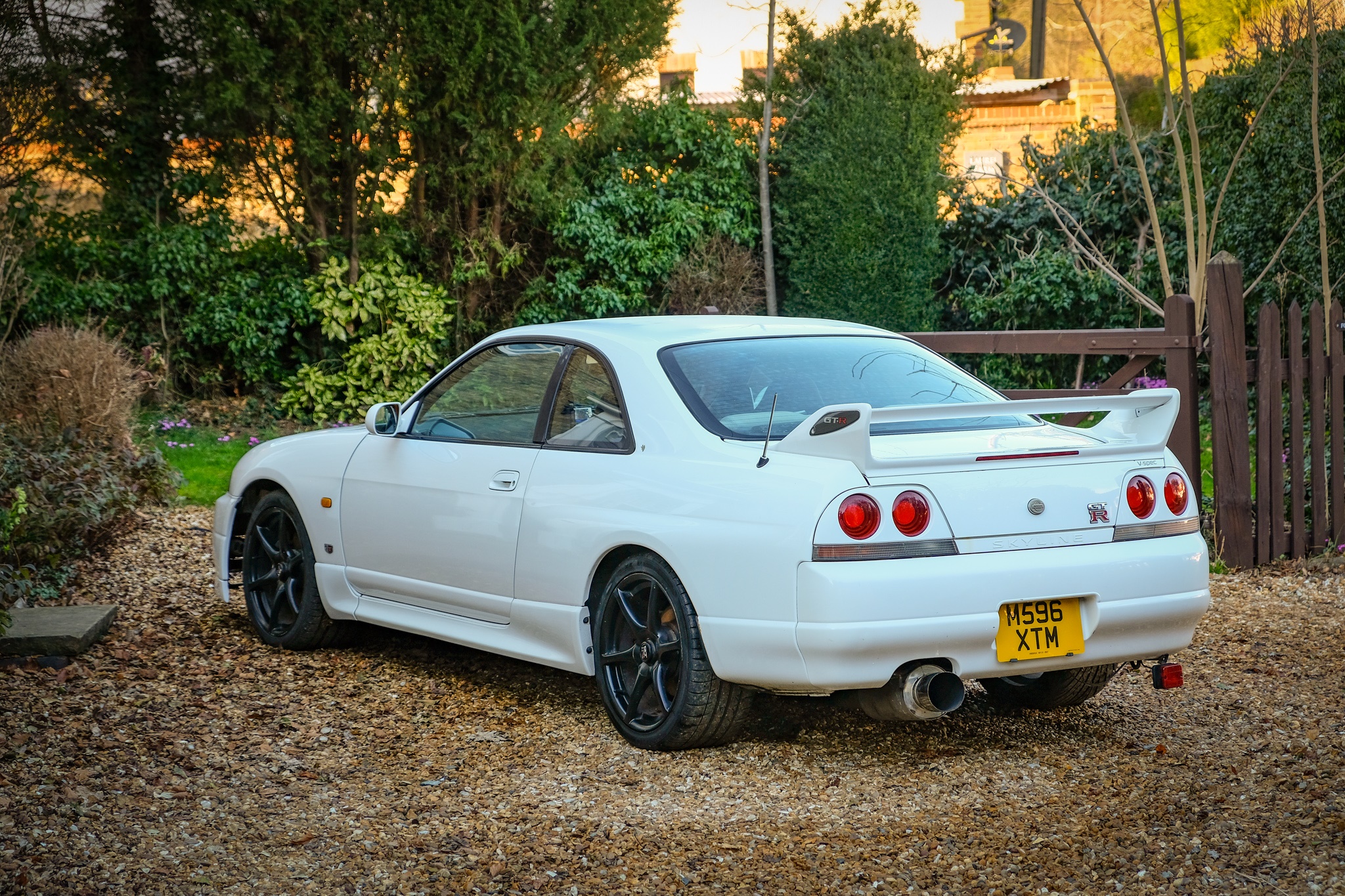 Lot 64 - 1995 Nissan Skyline R33 GT-R V-Spec