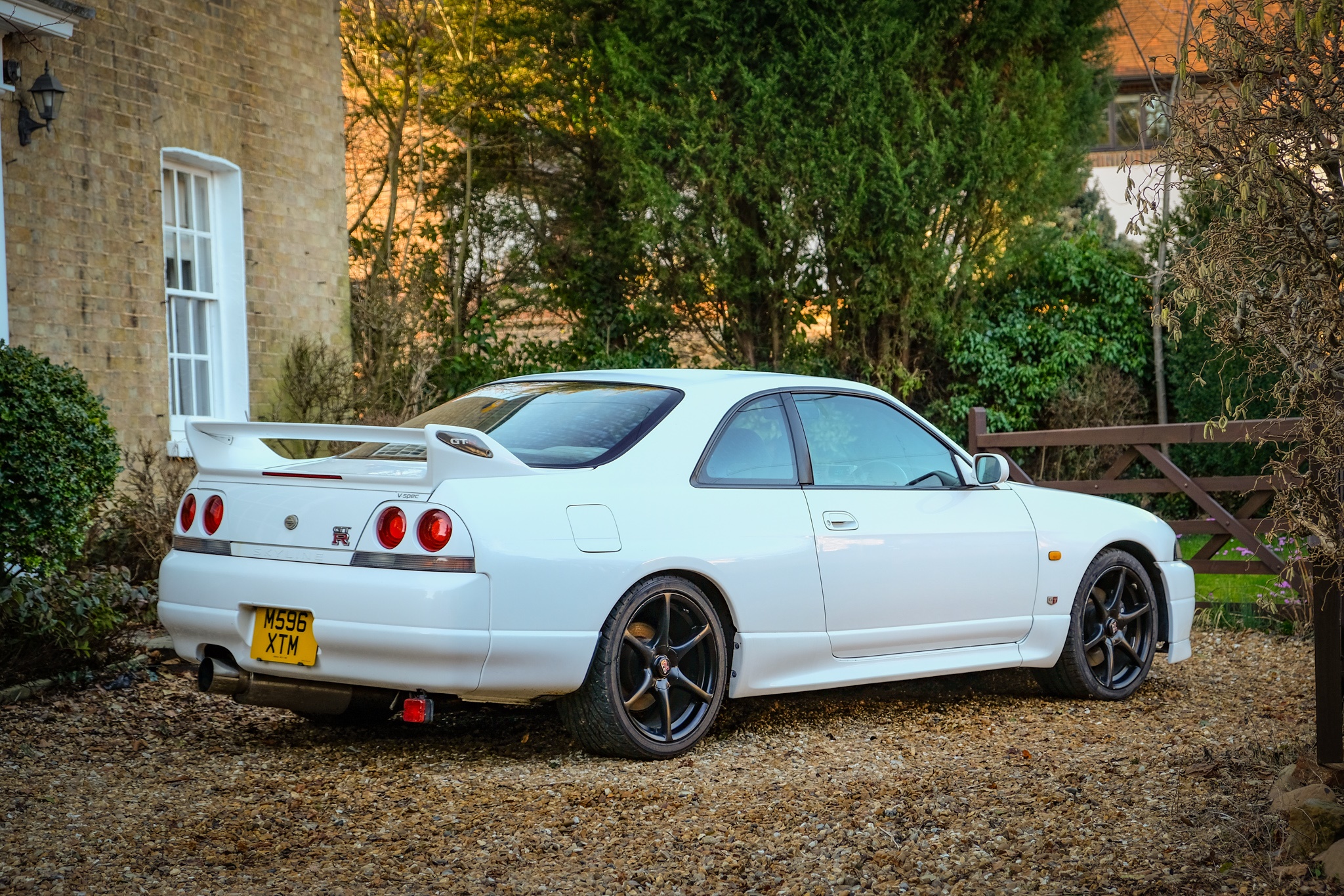 Lot 64 - 1995 Nissan Skyline R33 GT-R V-Spec