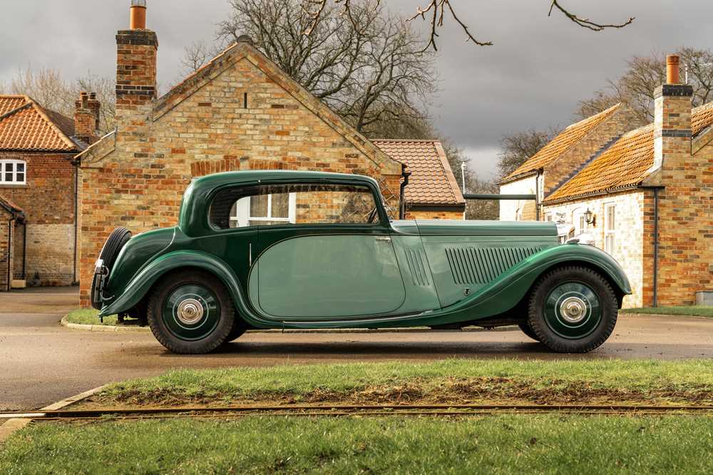 Lot 85 - 1933 Bentley 3.5 Litre Pillarless Coupe