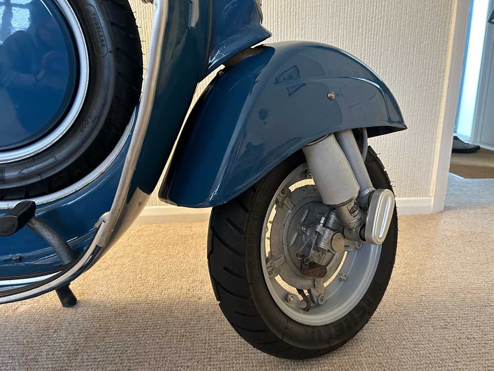 Lot 112 - 1966 Vespa SS90 Super Sprint
