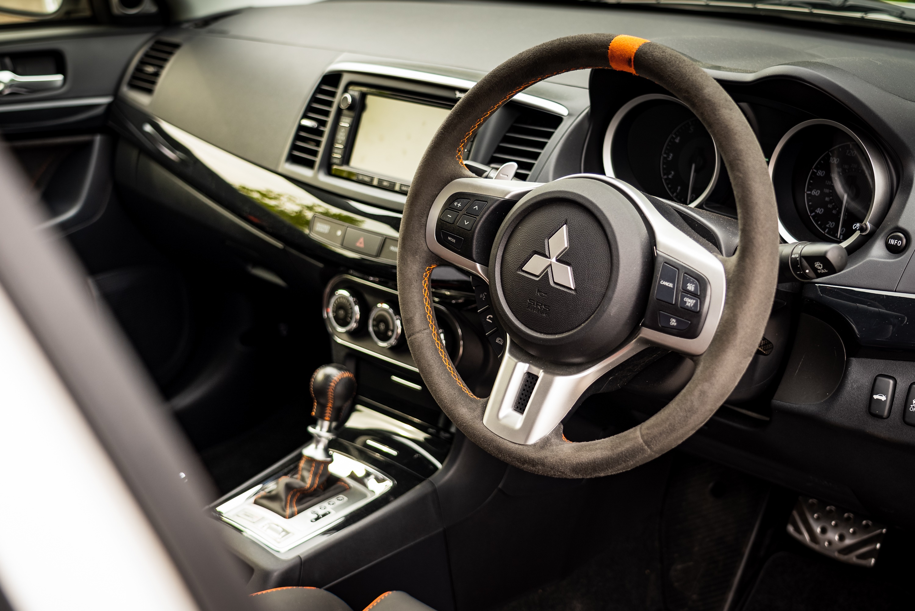 Lot 74 - 2014 Mitsubishi Lancer Evolution X FQ-440 MR