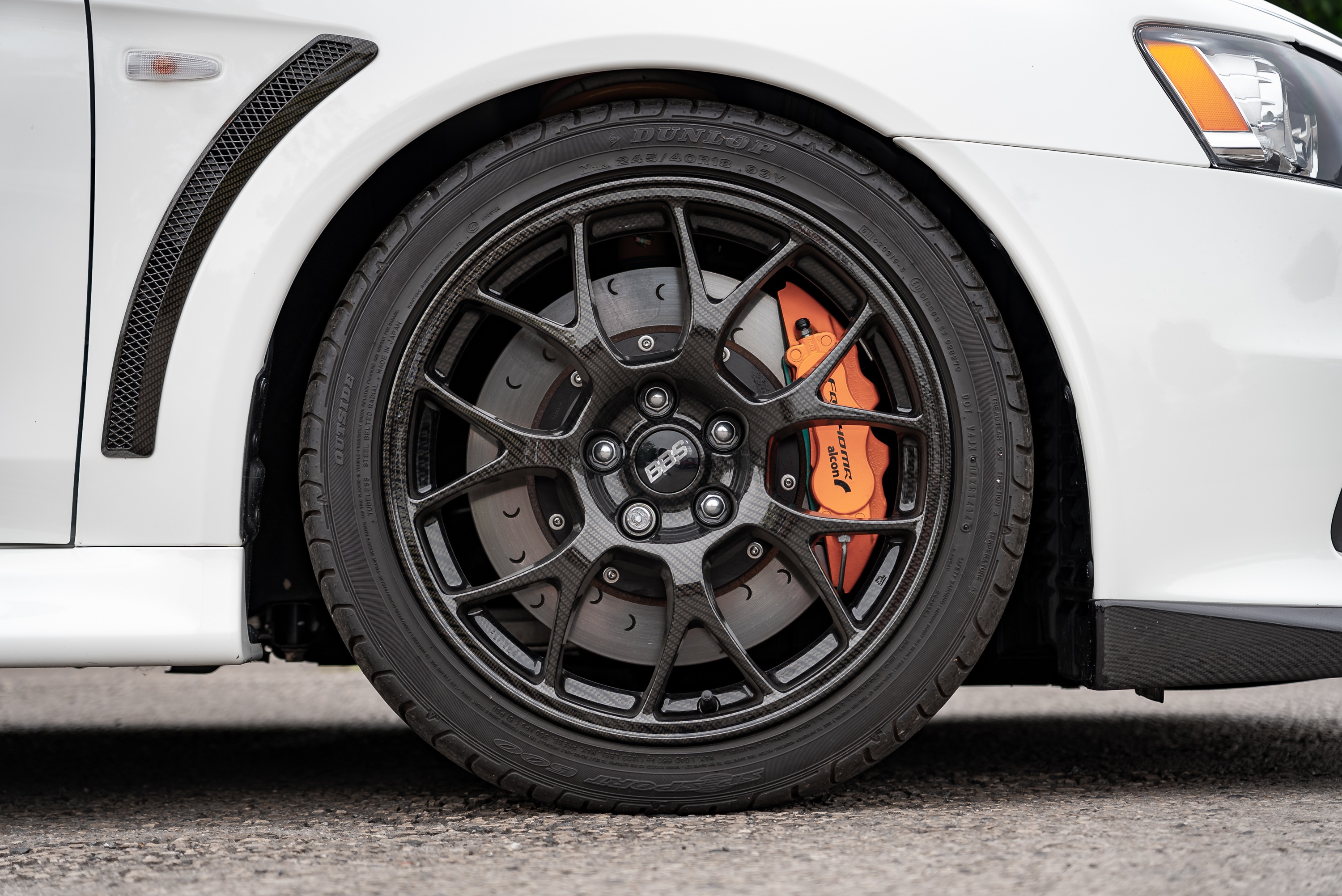 Lot 74 - 2014 Mitsubishi Lancer Evolution X FQ-440 MR