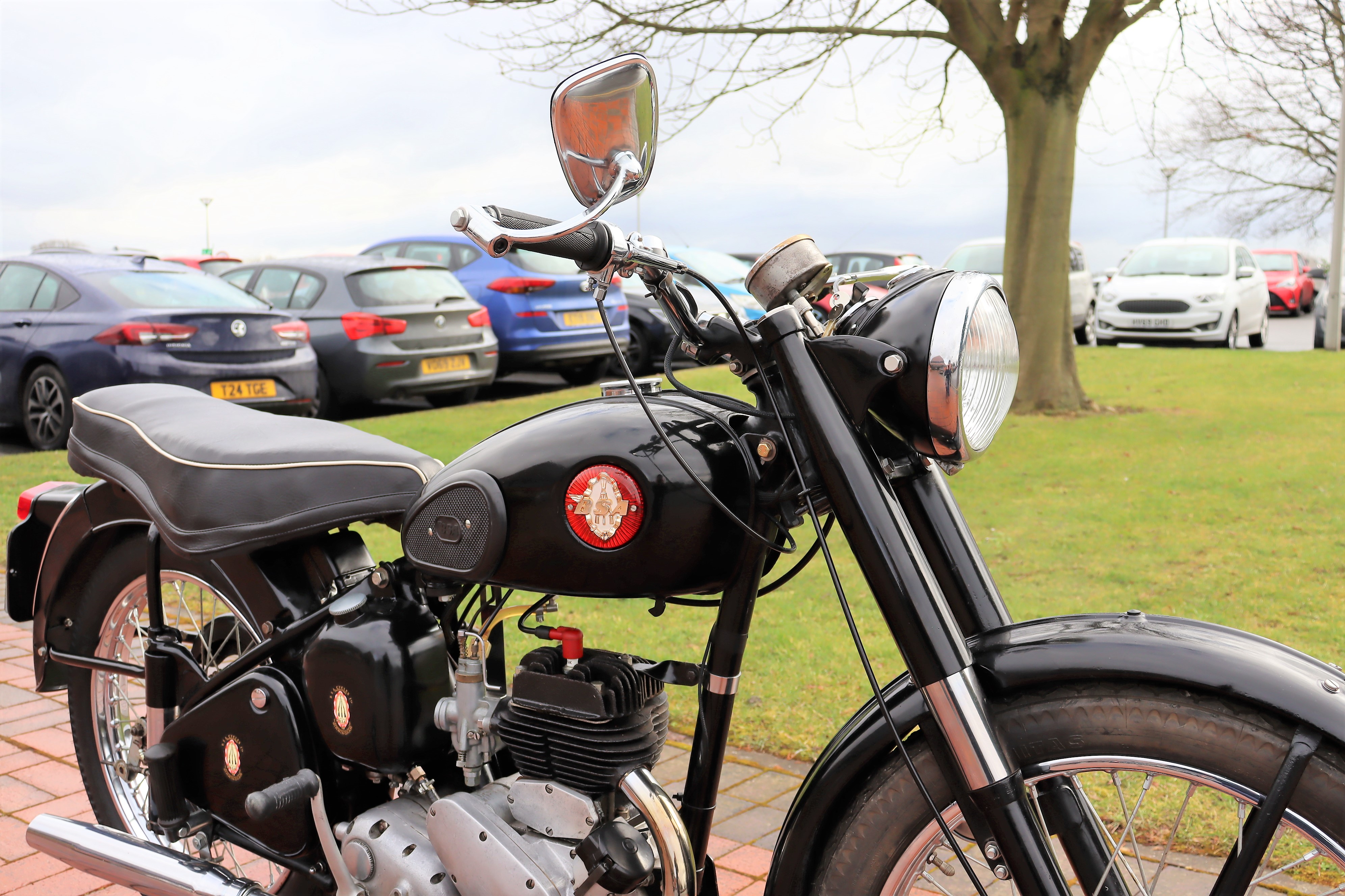 Lot 201 - 1952 BSA C10