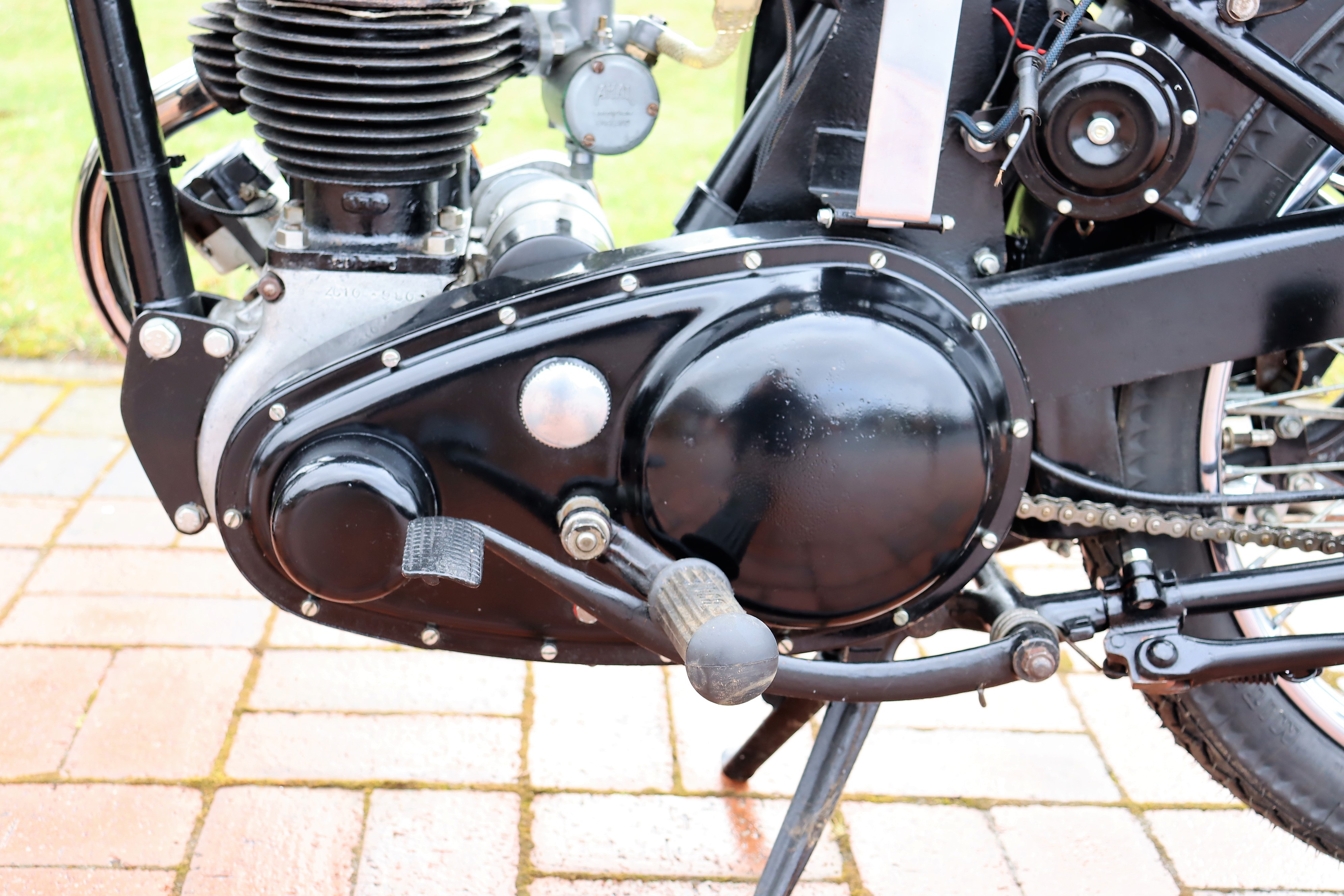 Lot 201 - 1952 BSA C10