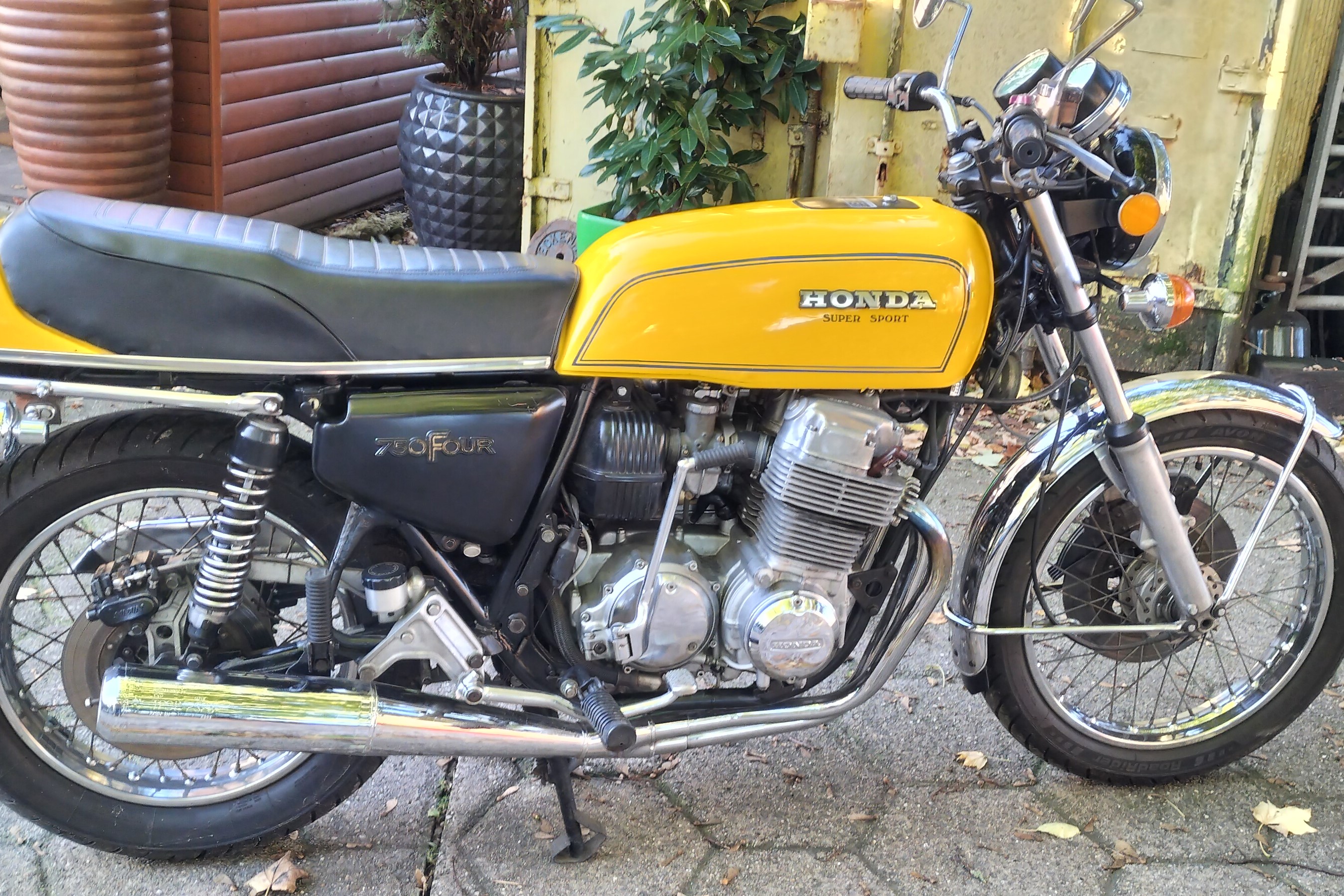 Lot 276 - 1976 Honda CB750 F1
