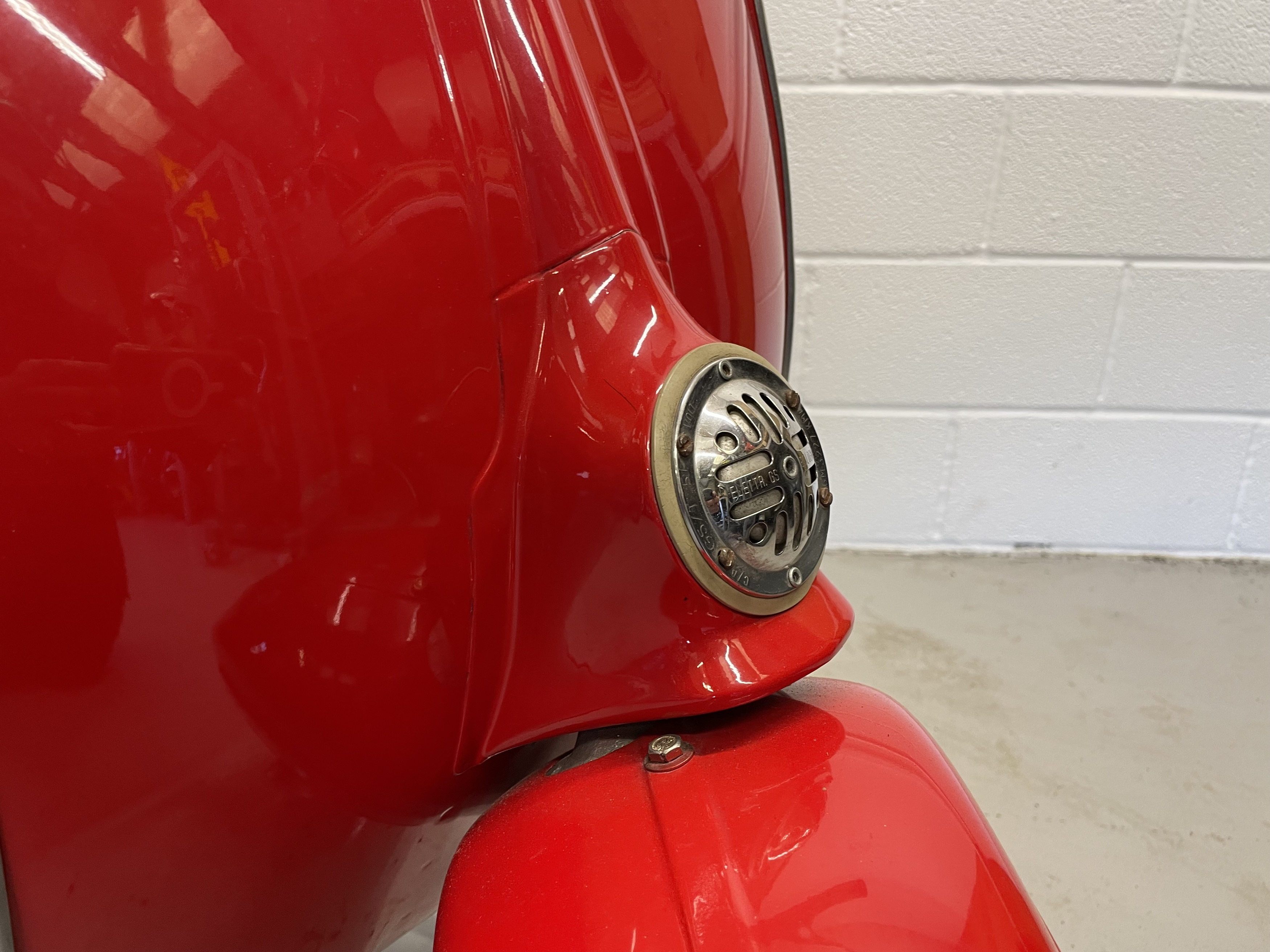 Lot 109 - 1970 Vespa SS90 Super Sprint