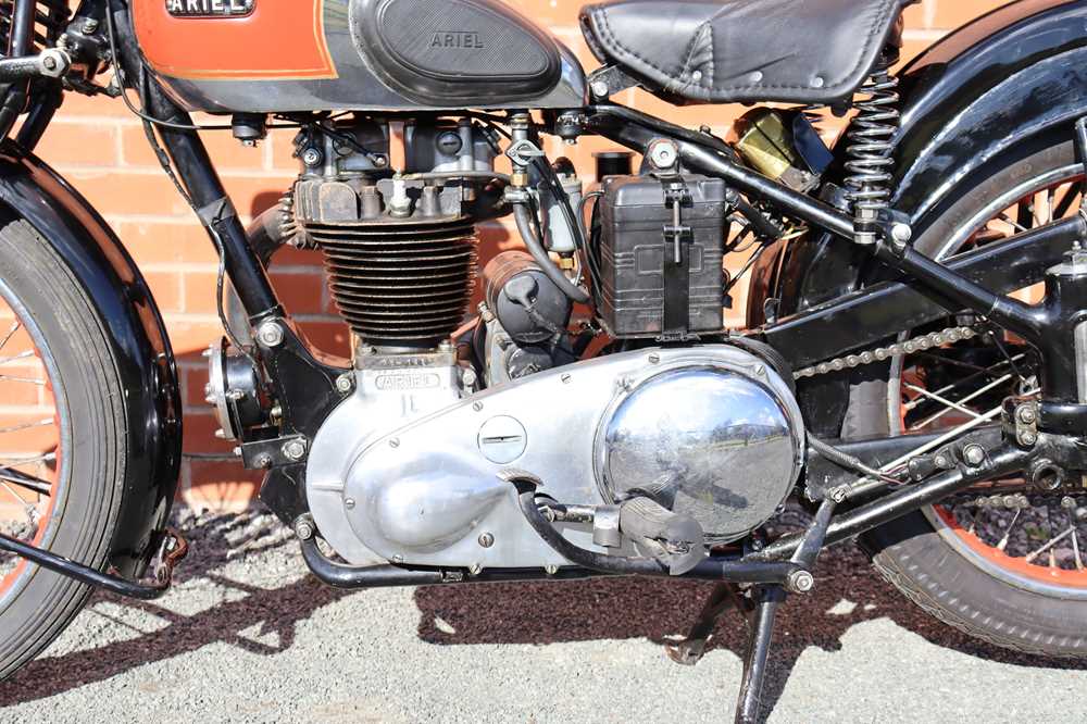 Lot 222 - 1938 Ariel Red Hunter 350