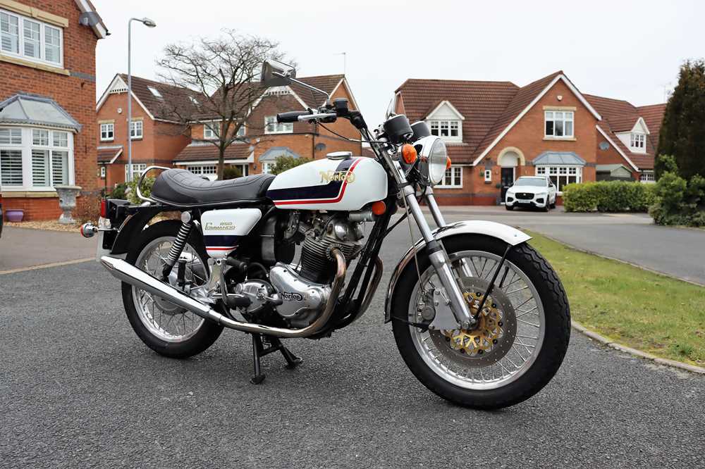 Lot 211 - 1974 Norton Commando 850