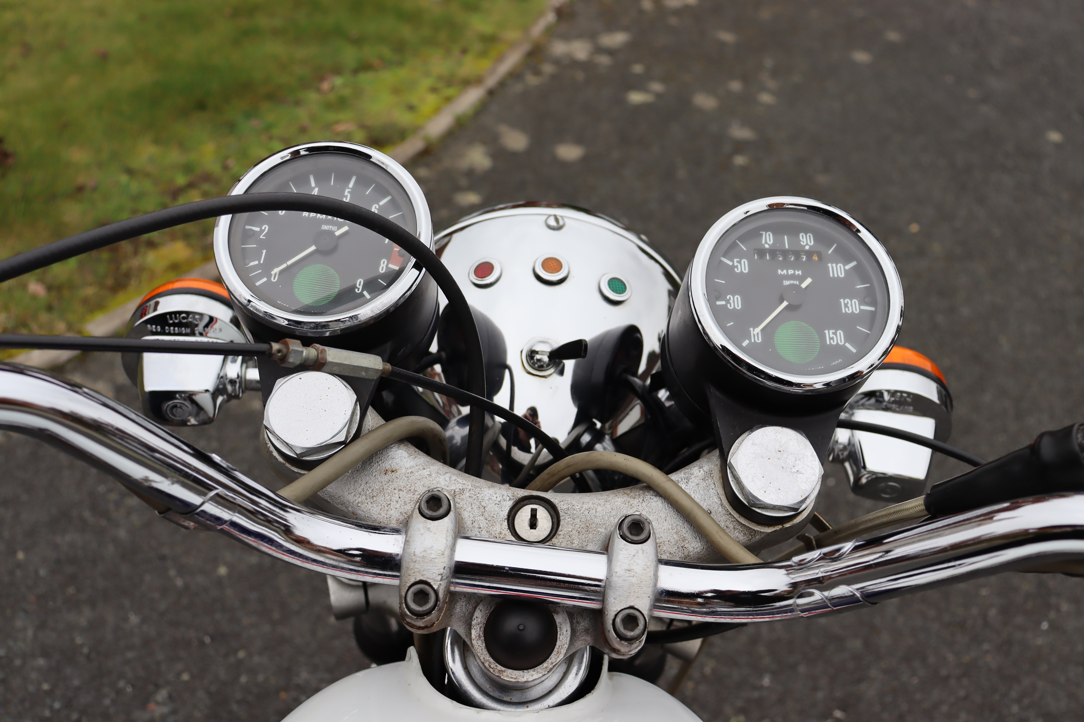 Lot 211 - 1974 Norton Commando 850