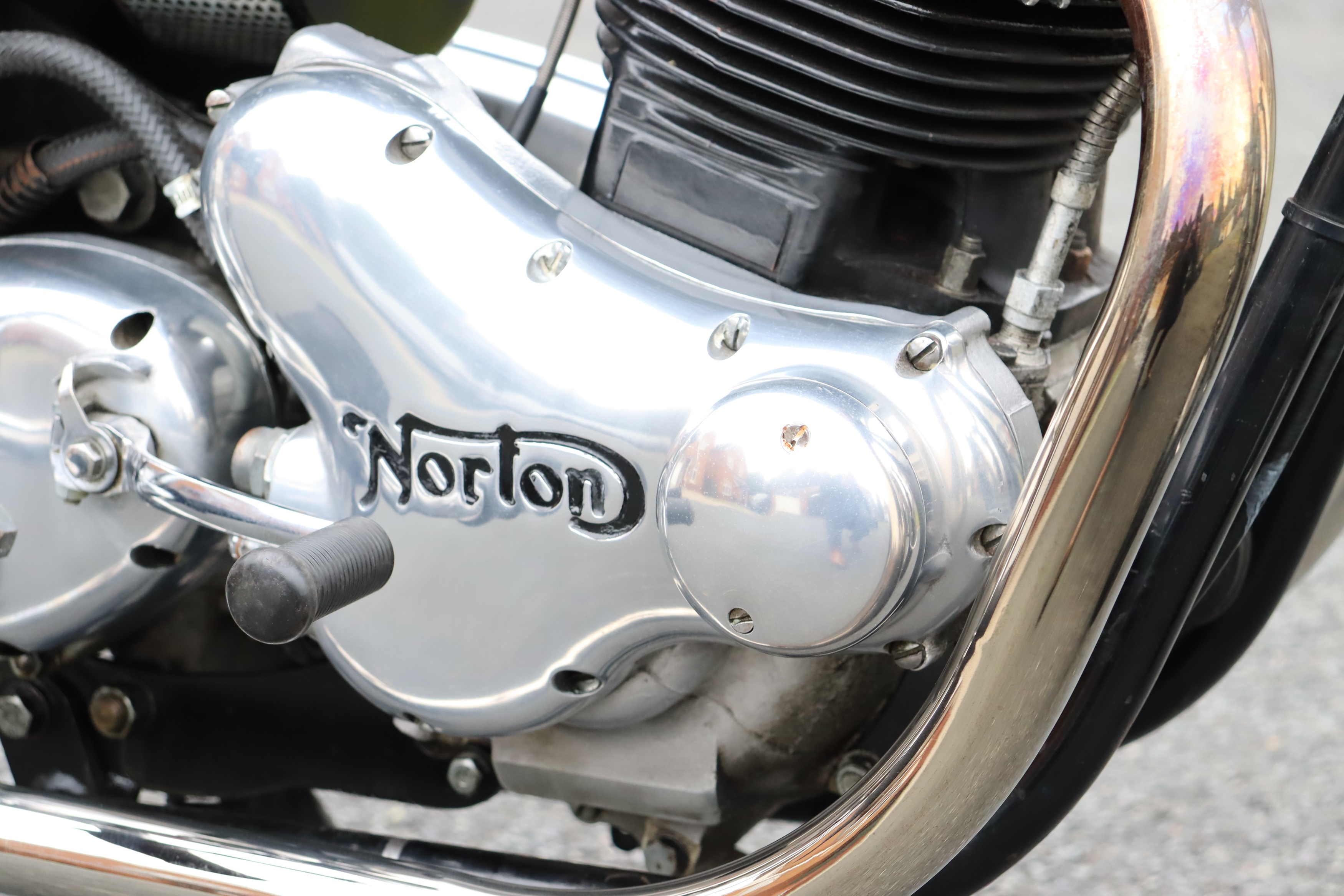 Lot 211 - 1974 Norton Commando 850