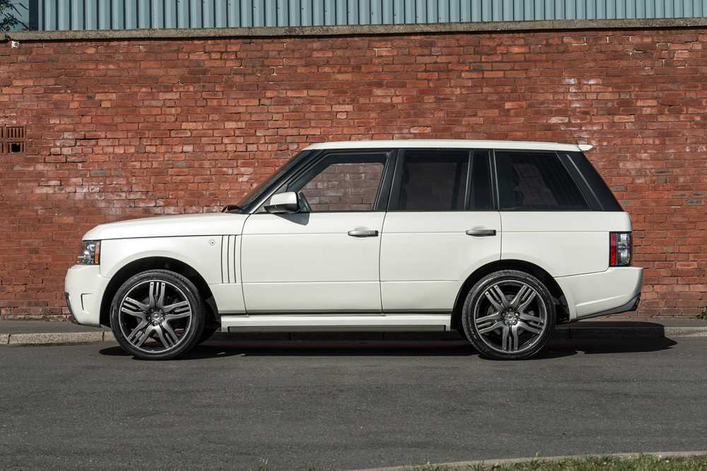 Lot 18 - 2010 Range Rover Vogue Overfinch Holland