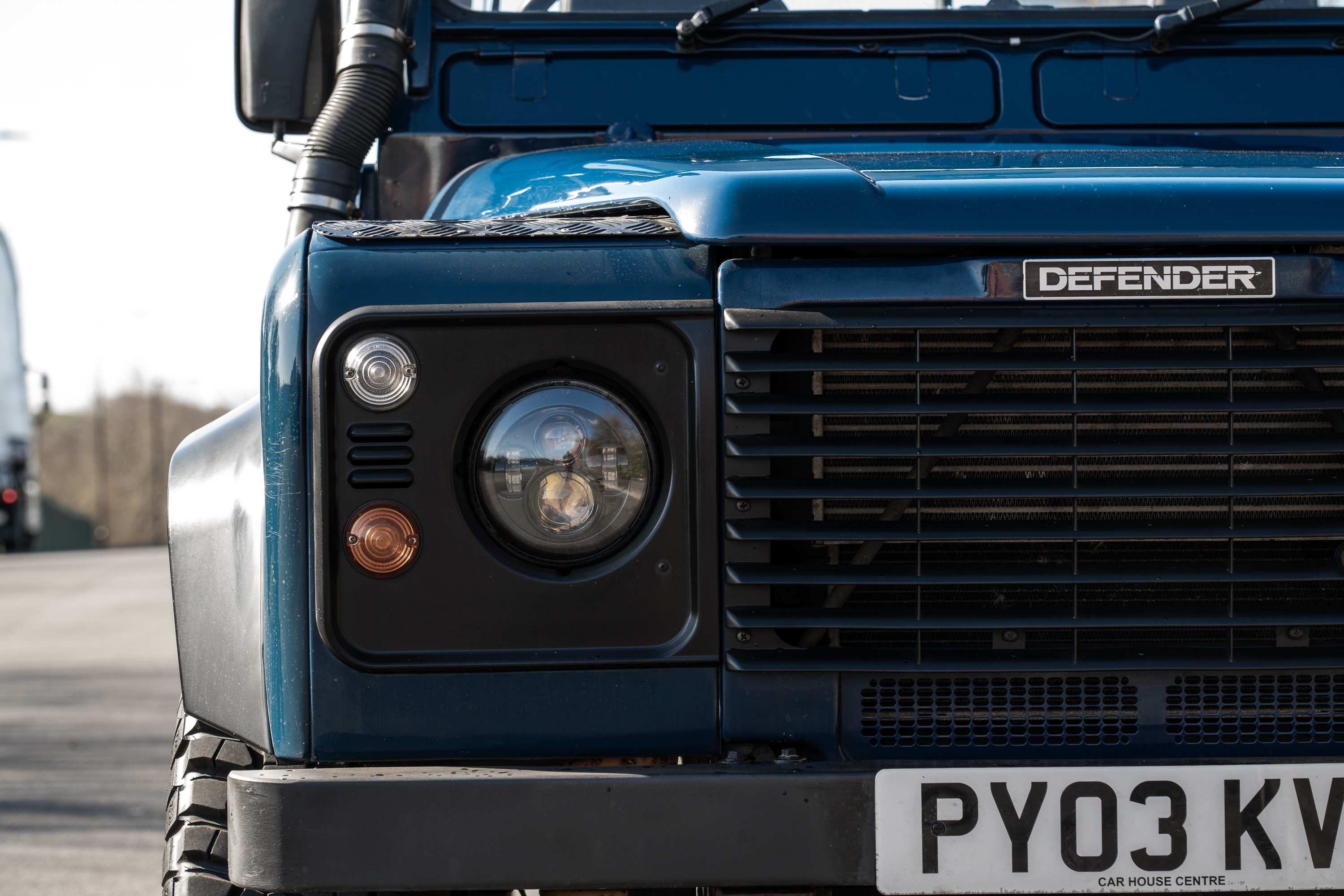 Lot 6 - 2003 Land Rover Defender 90 TD5