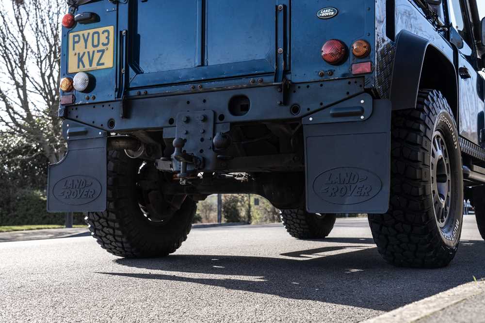 Lot 6 - 2003 Land Rover Defender 90 TD5