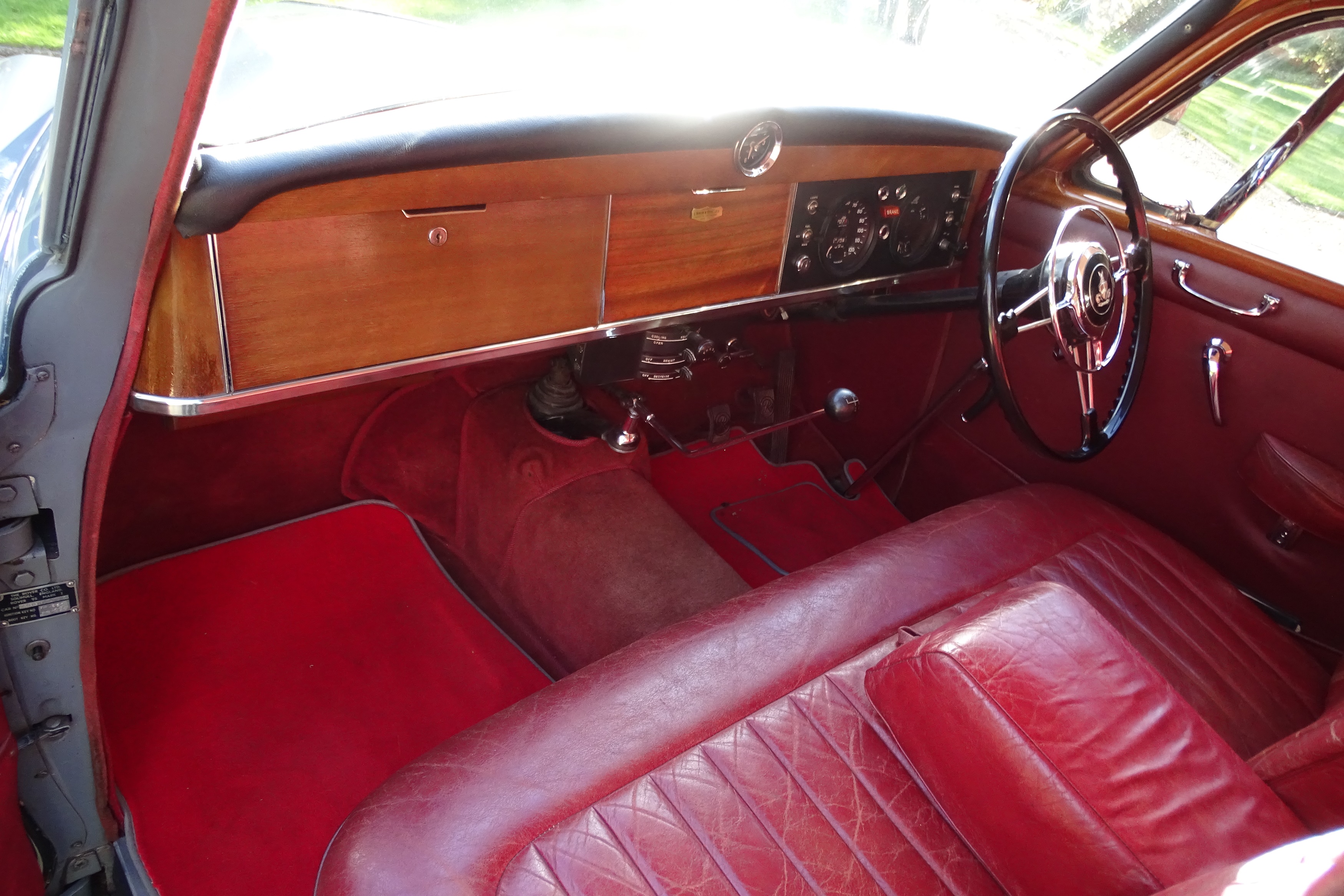 Lot 53 - 1962 Rover P4 95