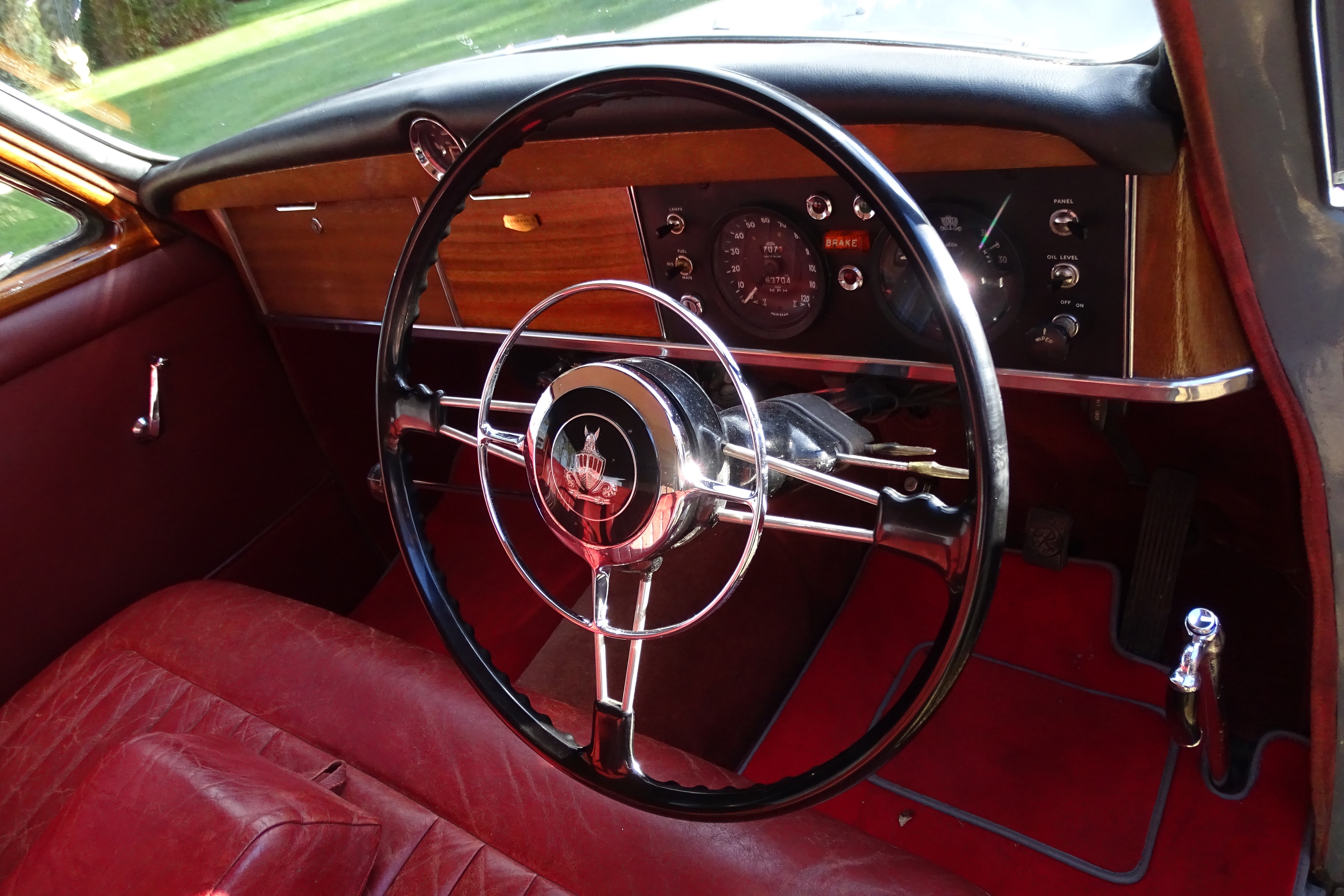 Lot 53 - 1962 Rover P4 95