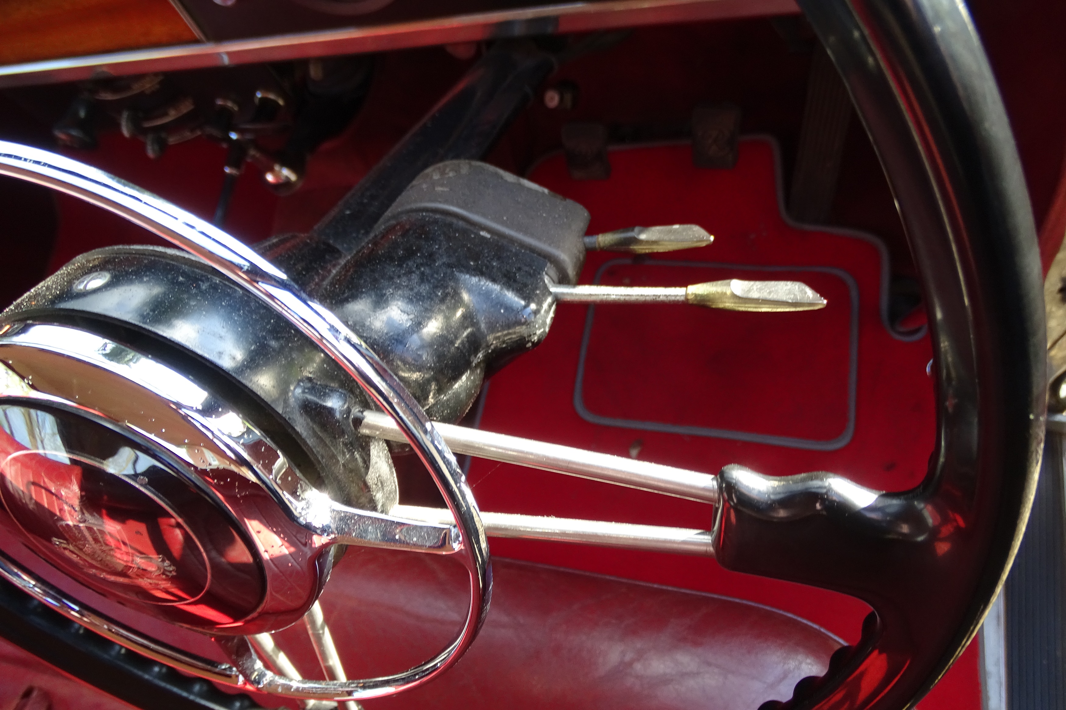 Lot 53 - 1962 Rover P4 95