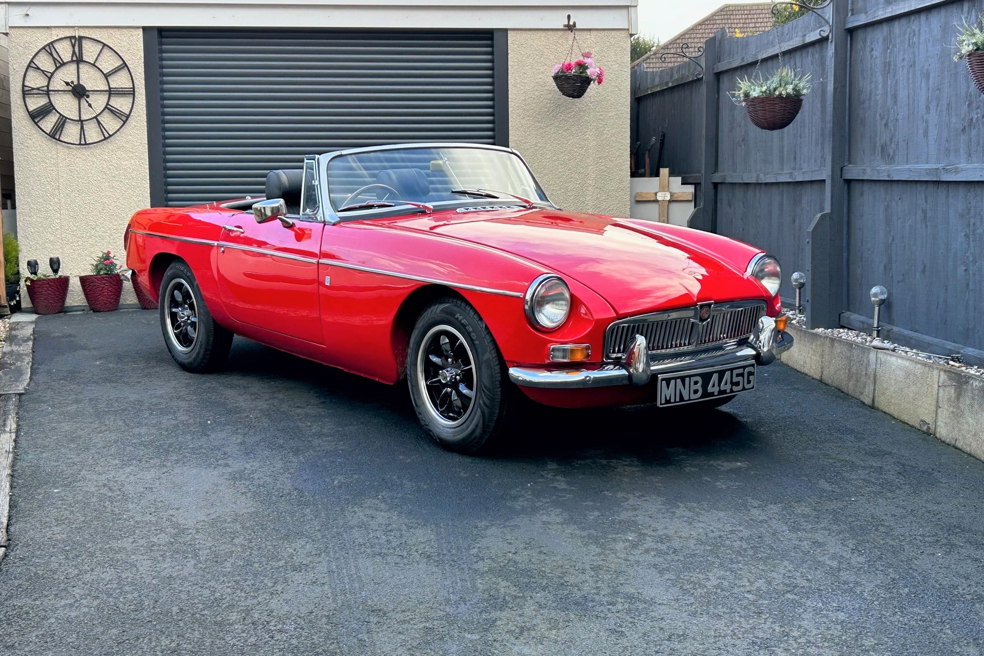 Lot 44 - 1969 MG B Roadster