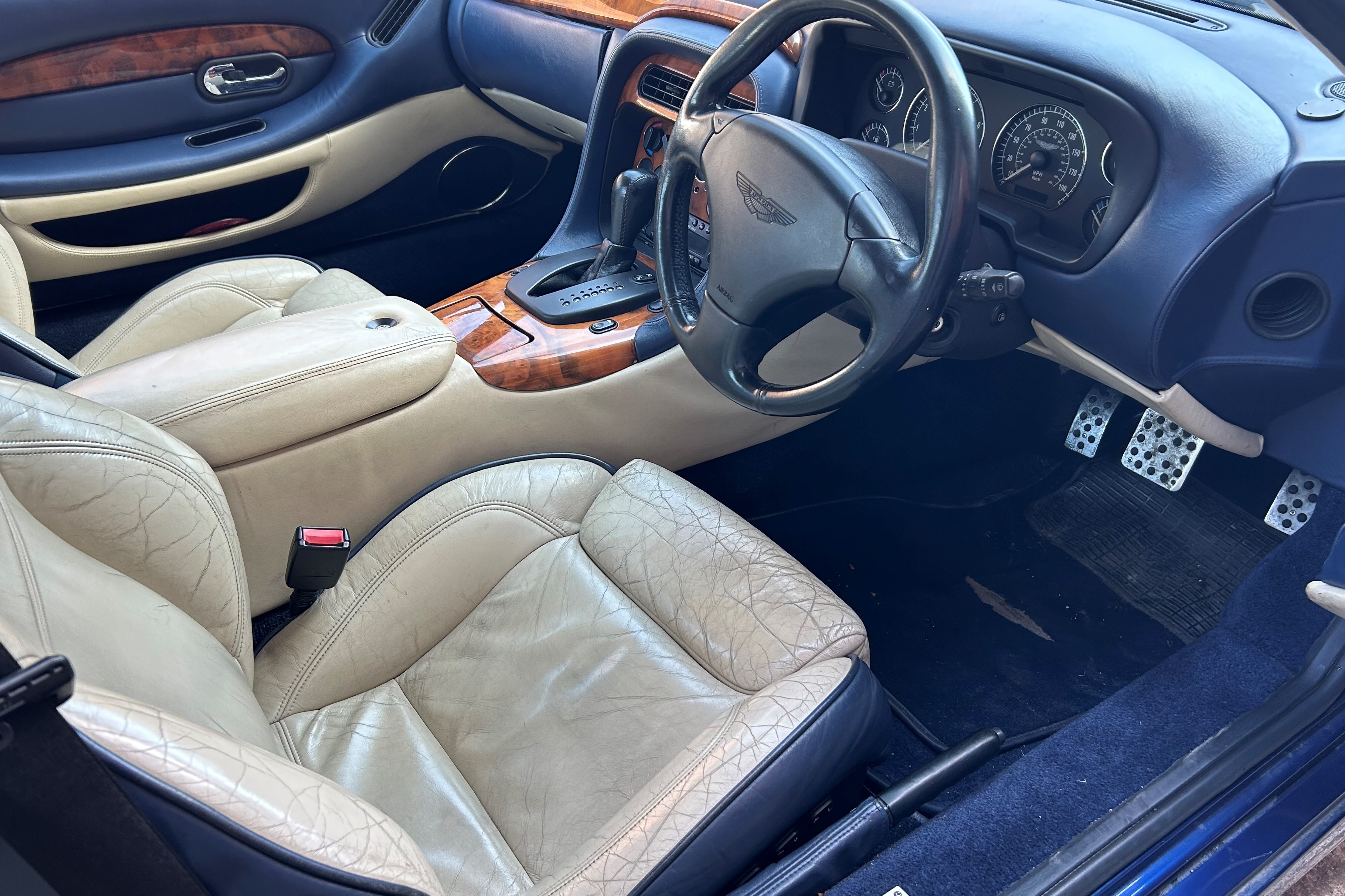 Lot 87 - 2003 Aston Martin DB7 Vantage