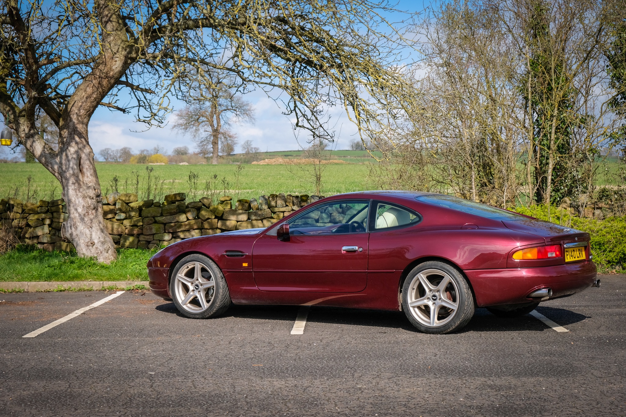 Lot 70 - 1997 Aston Martin DB7 Coupe