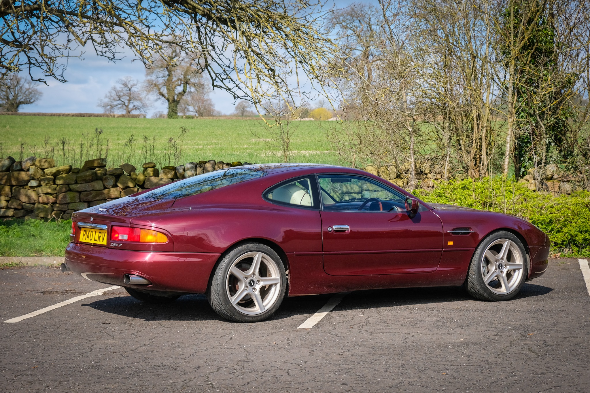 Lot 70 - 1997 Aston Martin DB7 Coupe