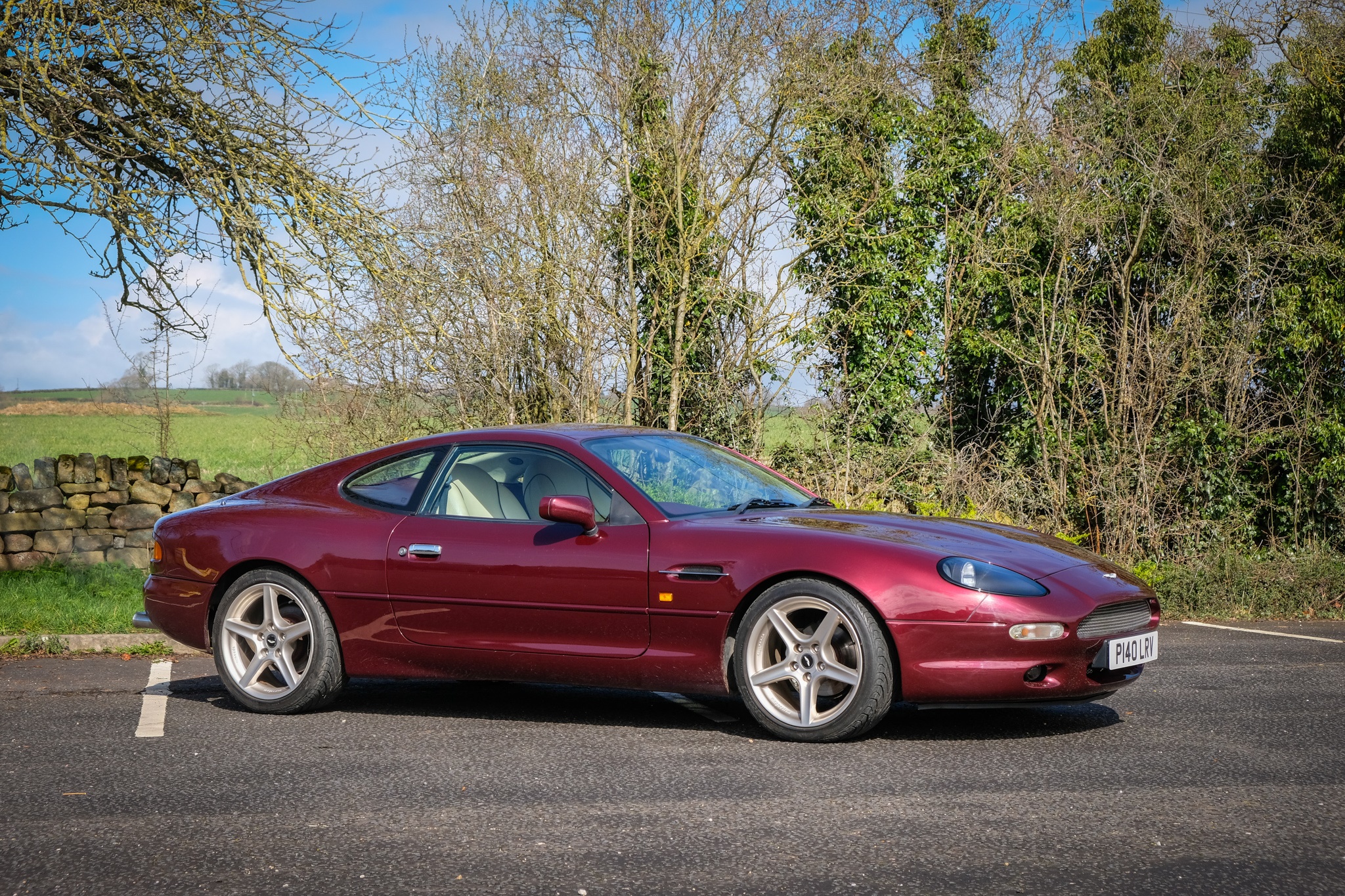 Lot 70 - 1997 Aston Martin DB7 Coupe