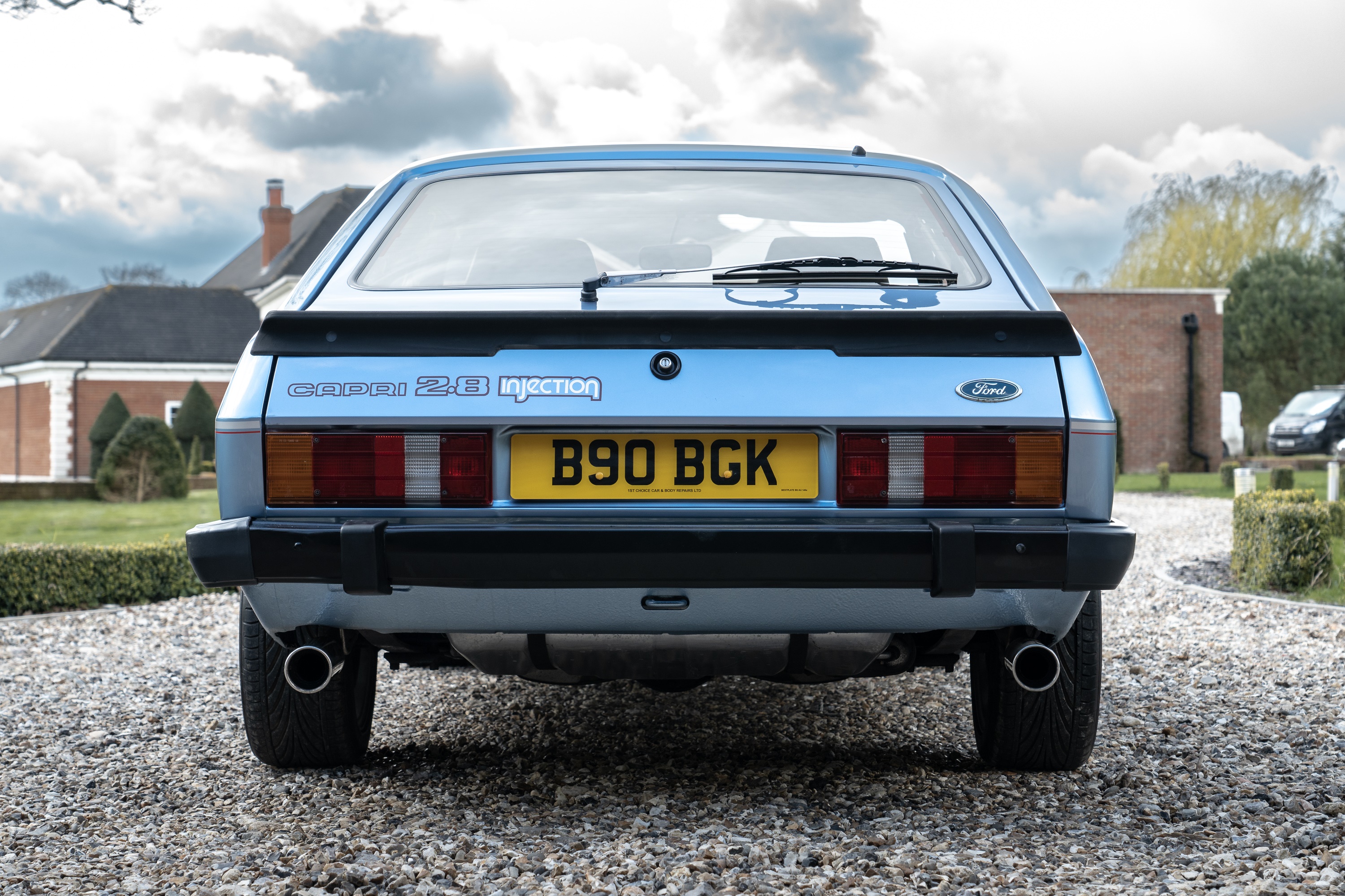 Lot 30 - 1984 Ford Capri 2.8i Special