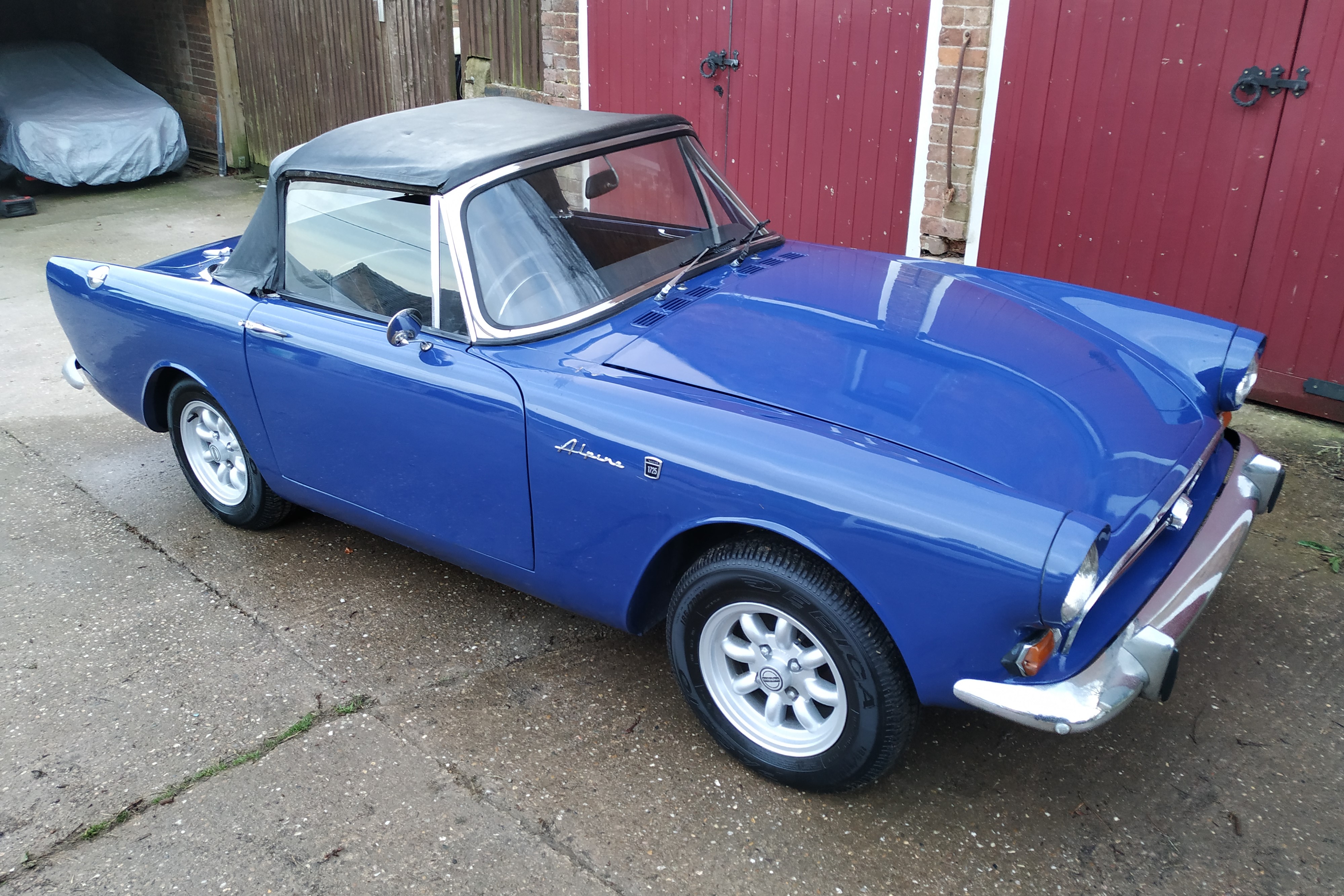 Lot 84 - 1967 Sunbeam Alpine Series V
