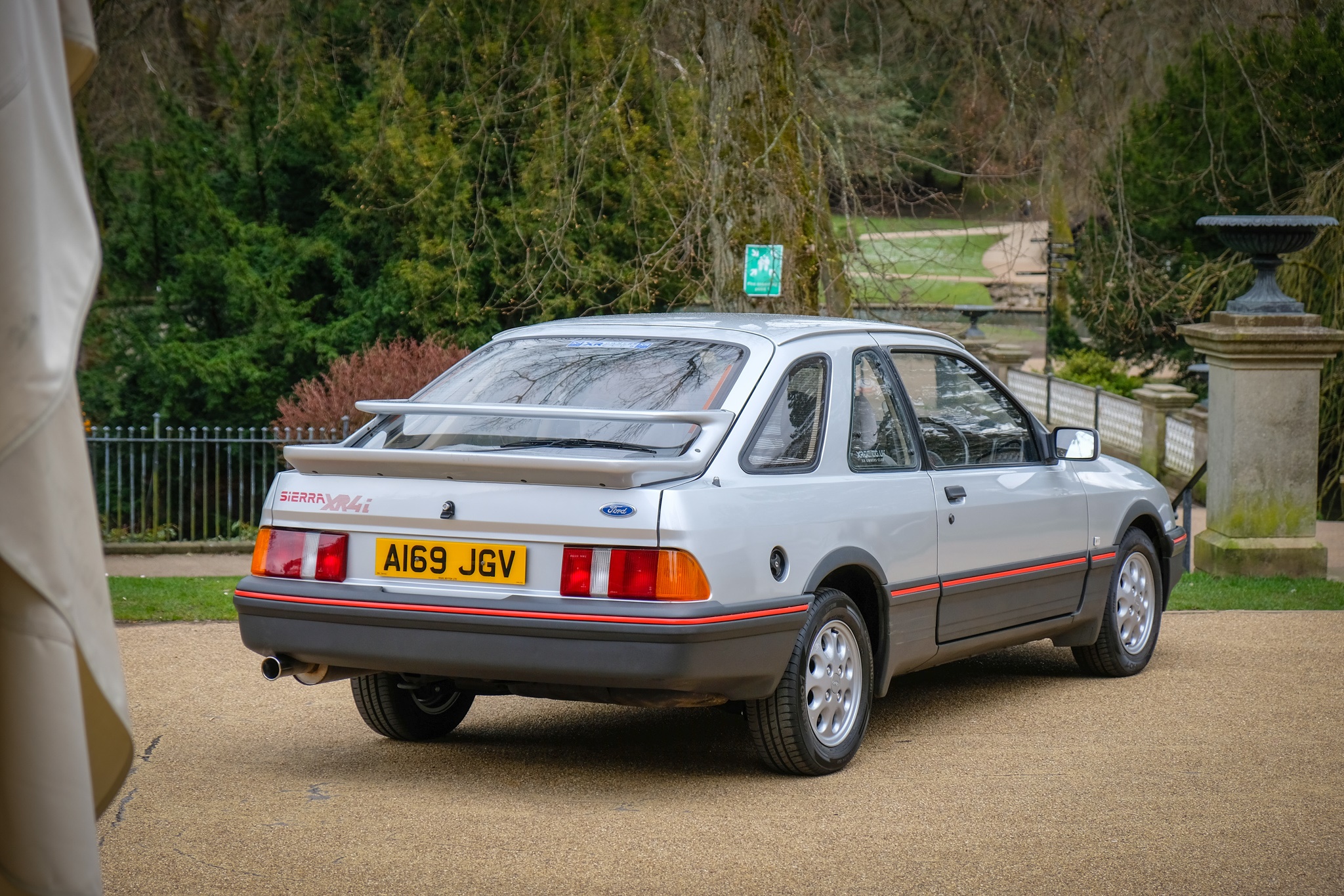 Lot 65 - 1984 Ford Sierra XR4i