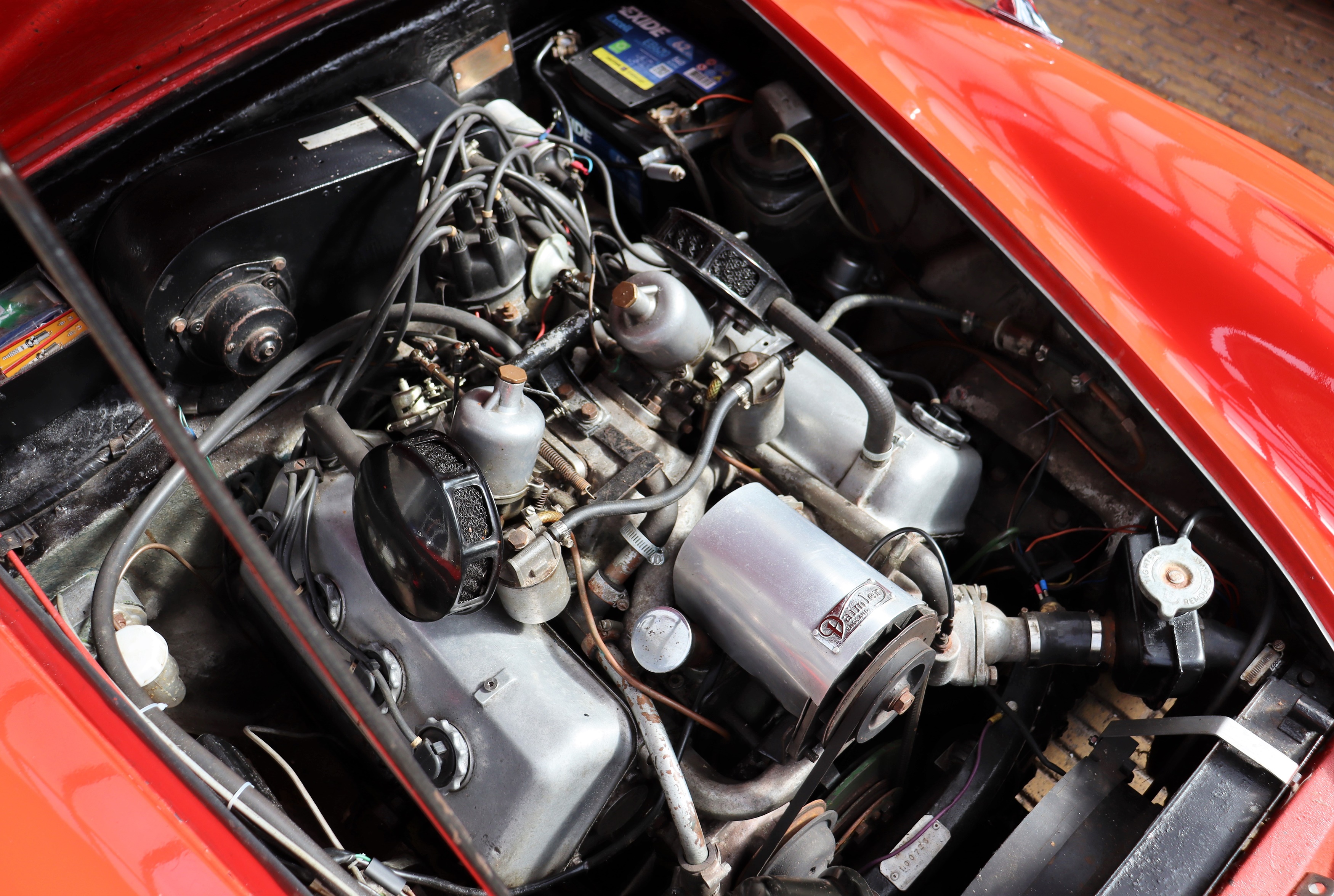 Lot 72 - 1960 Daimler SP250 Dart