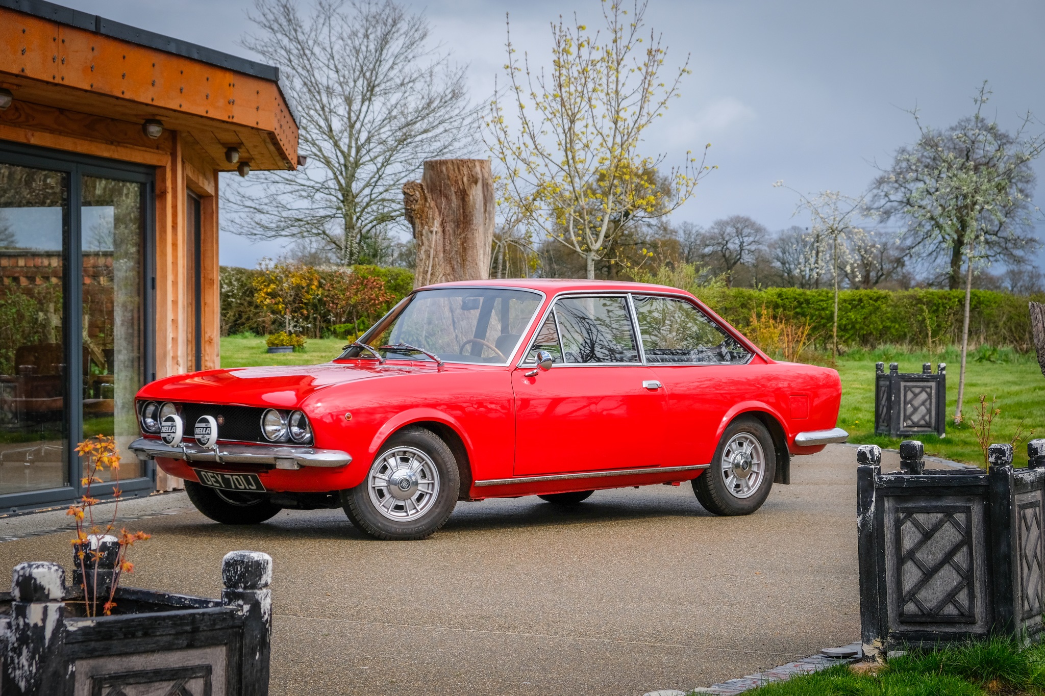 Lot 49 - 1971 Fiat 124 Sport Coupé