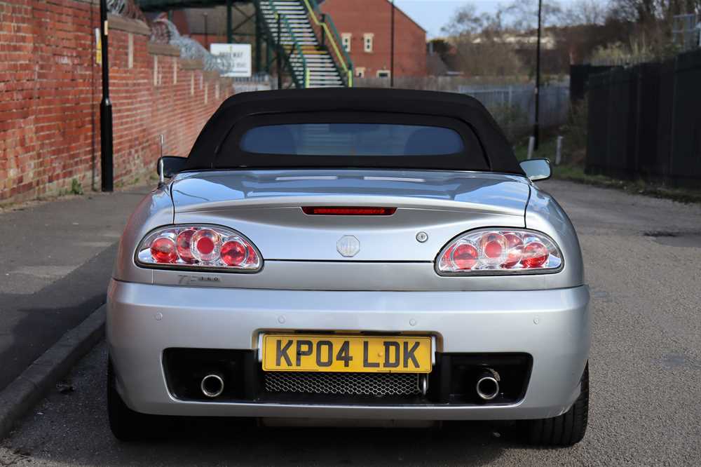 2004 MG TF 160