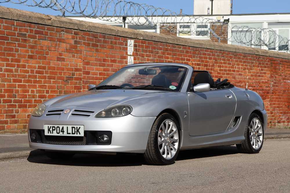 2004 MG TF 160
