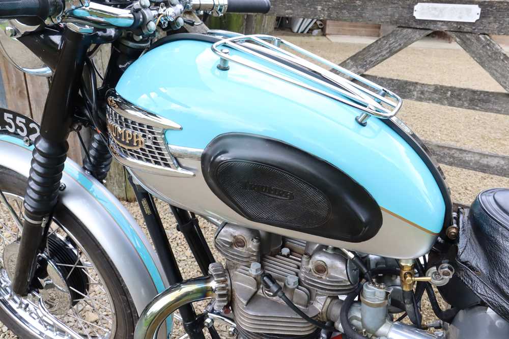 Lot 201 - 1961 Triumph T120R Bonneville