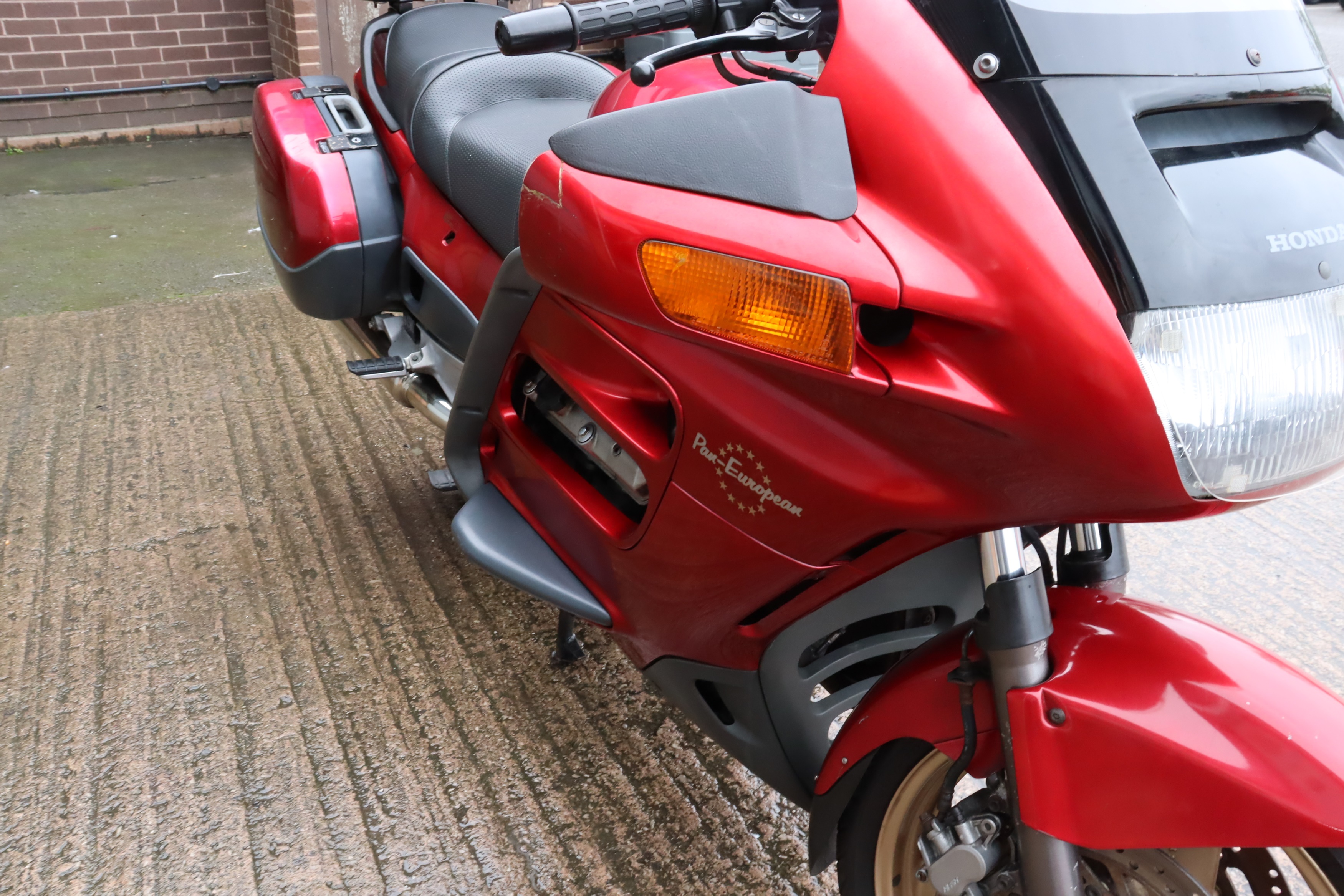 1992 Honda Pan European ST1100
