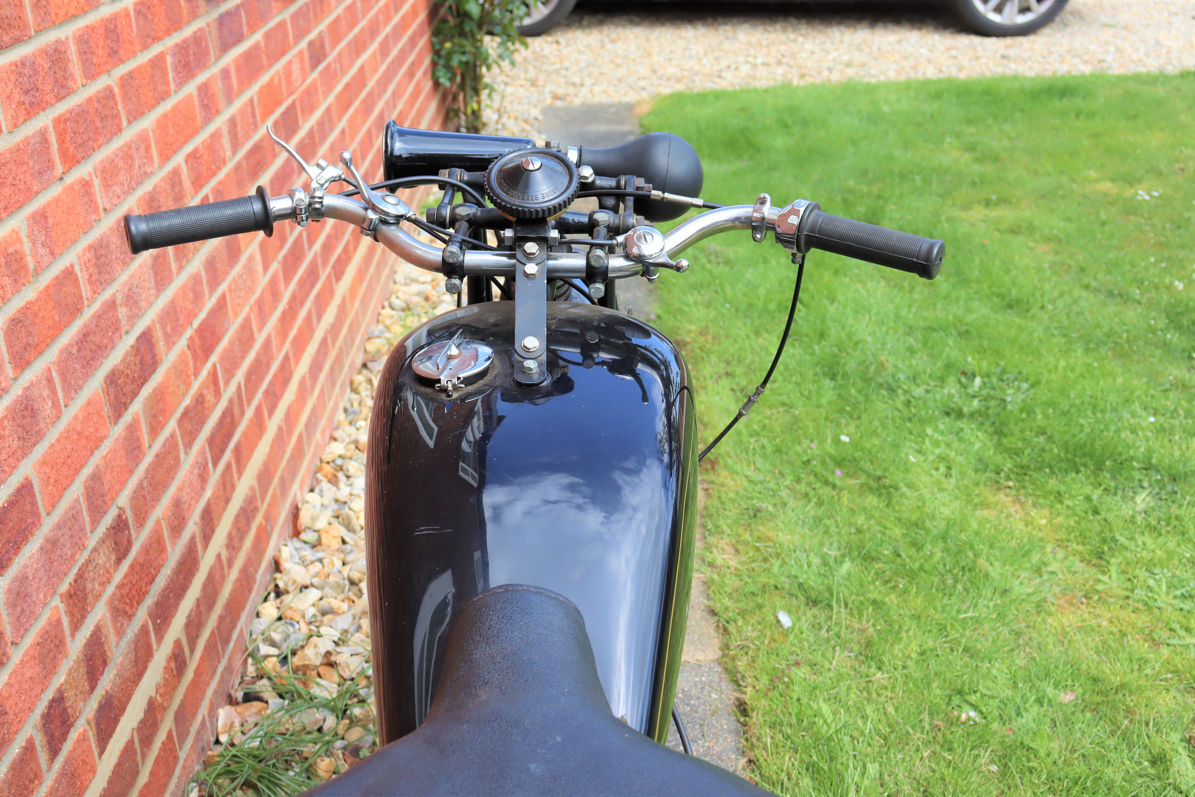 Lot 287 - 1934 Velocette KTT Evocation