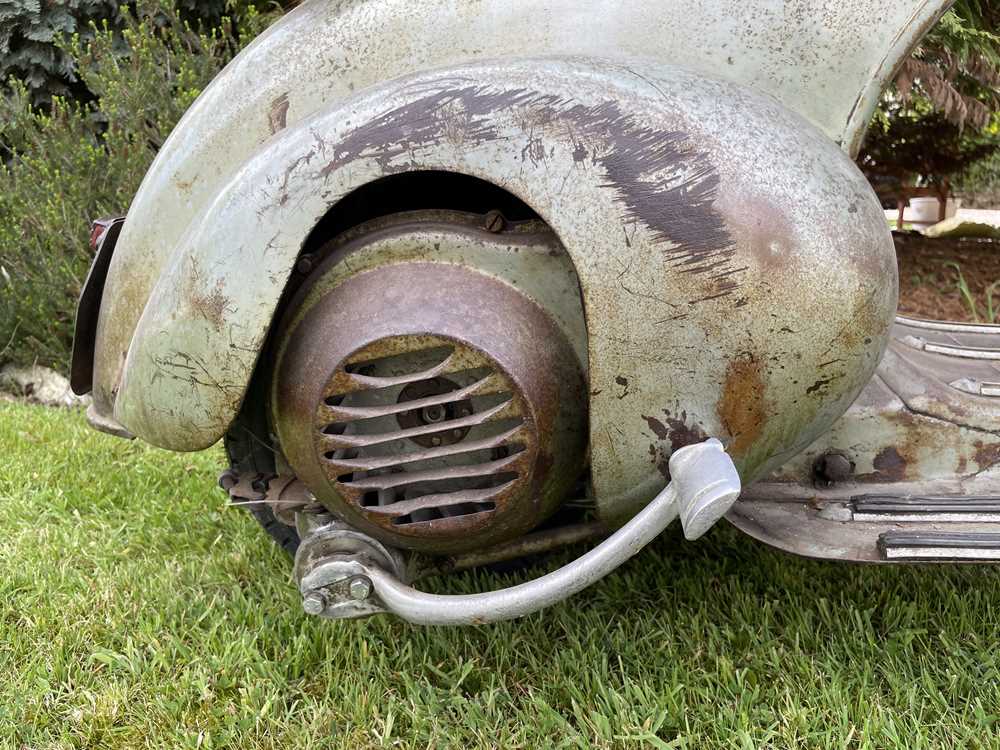 Lot 43 - 1952 Vespa ACMA 125 V51