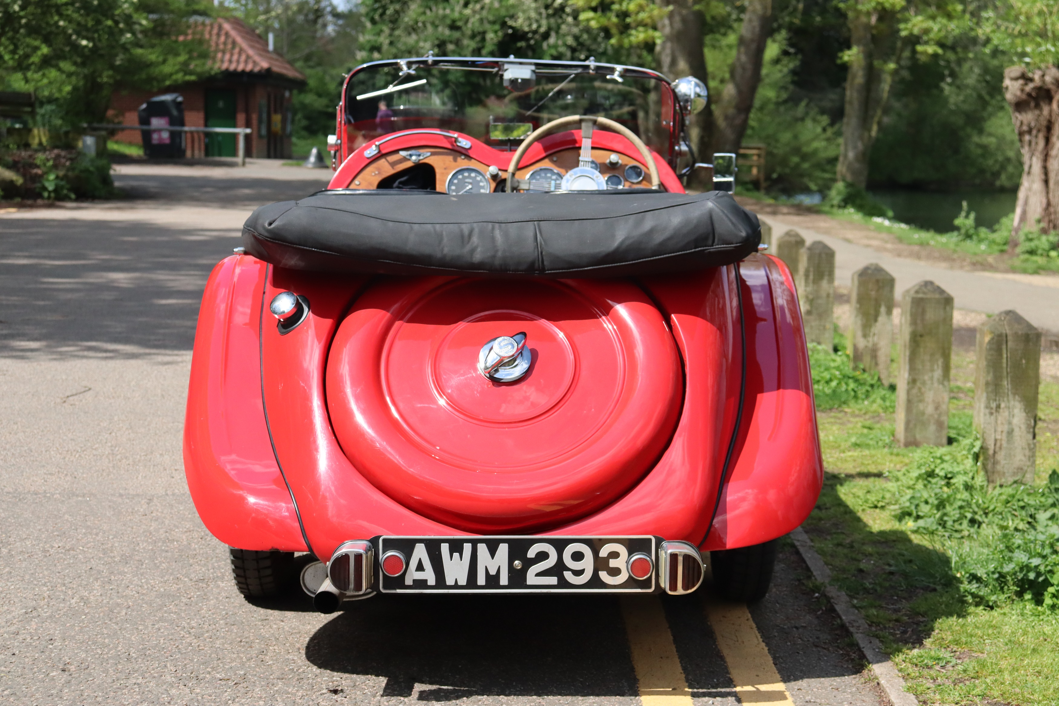 Lot 18 - 1935 Singer Nine Le Mans 'Longtail'