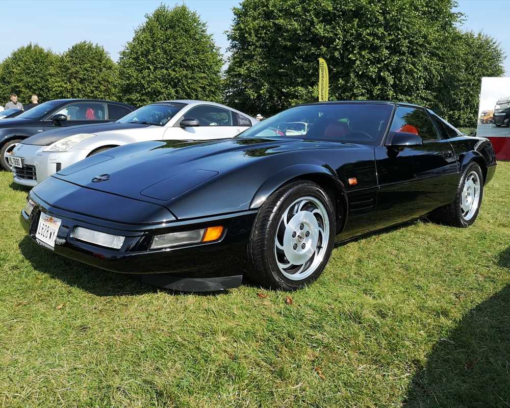 Lot 62 - 1994 Chevrolet Corvette C4