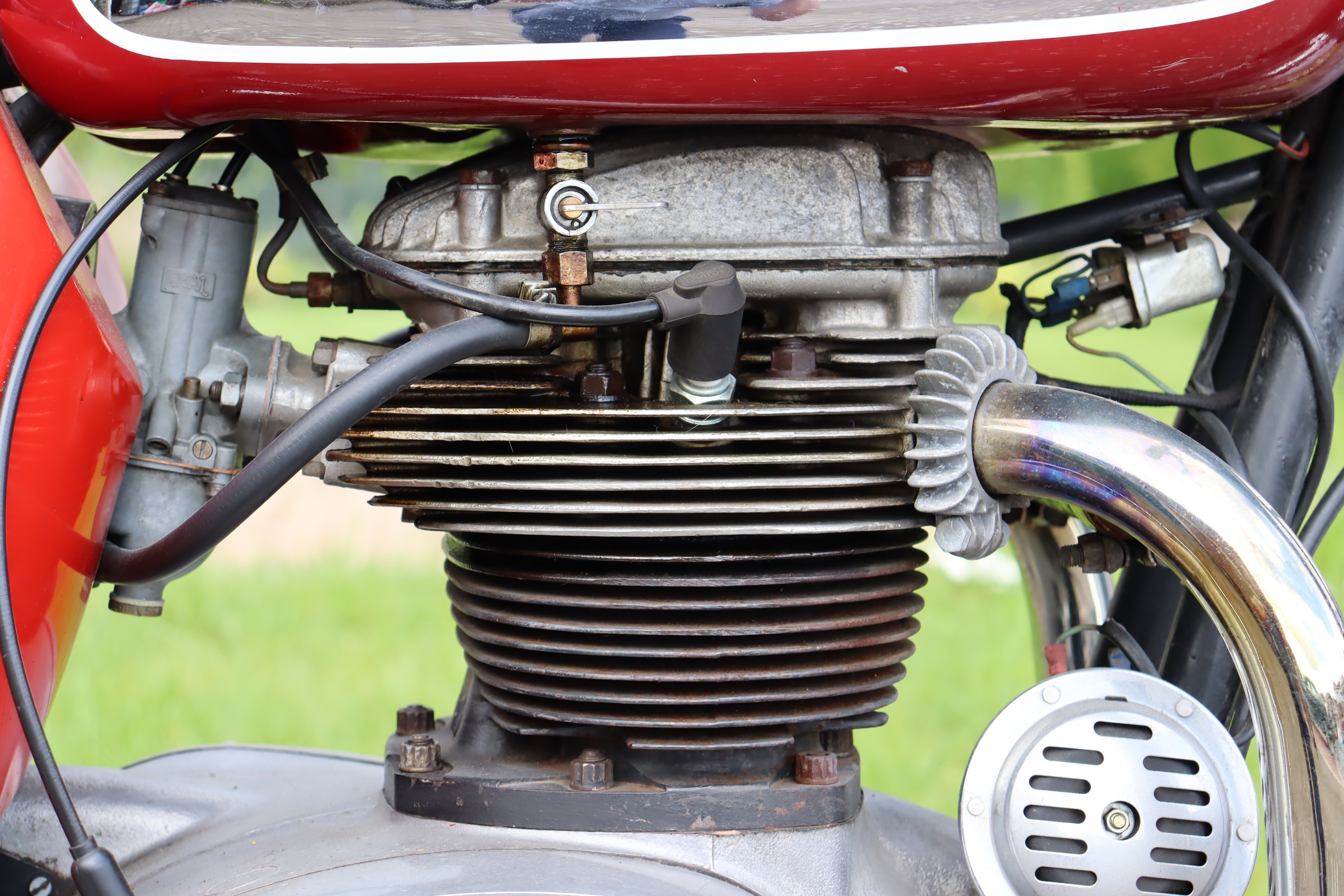 Lot 280 - 1965 BSA Thunderbolt